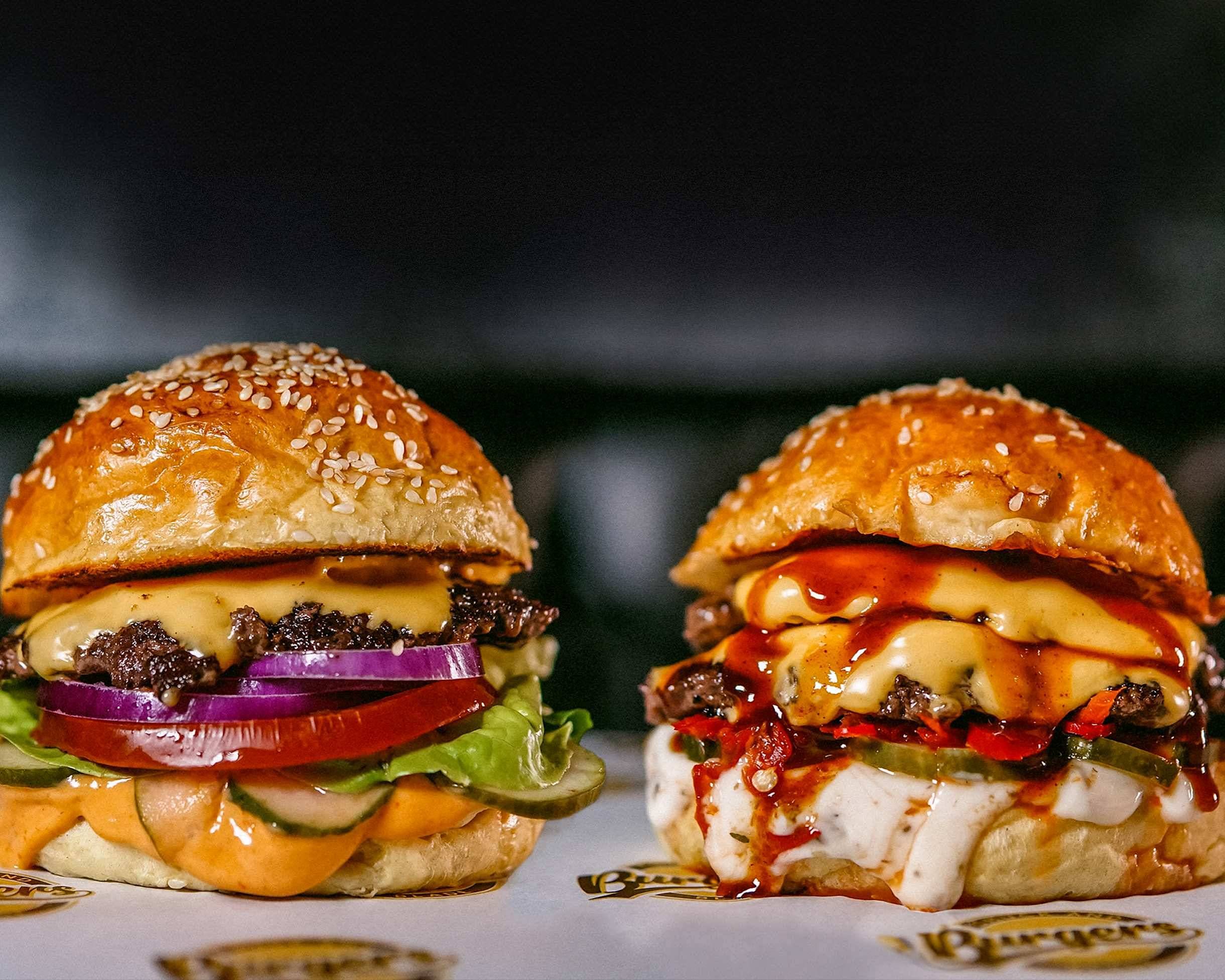 Chuck and Blade Burgers (Rochester) Menu - Takeaway in Chatham ...