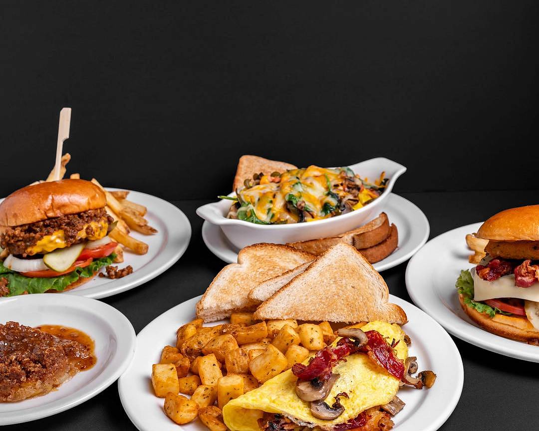 Order Burger Bay 100% Halal (Sherwood Park) - Menu & Prices - Sherwood ...