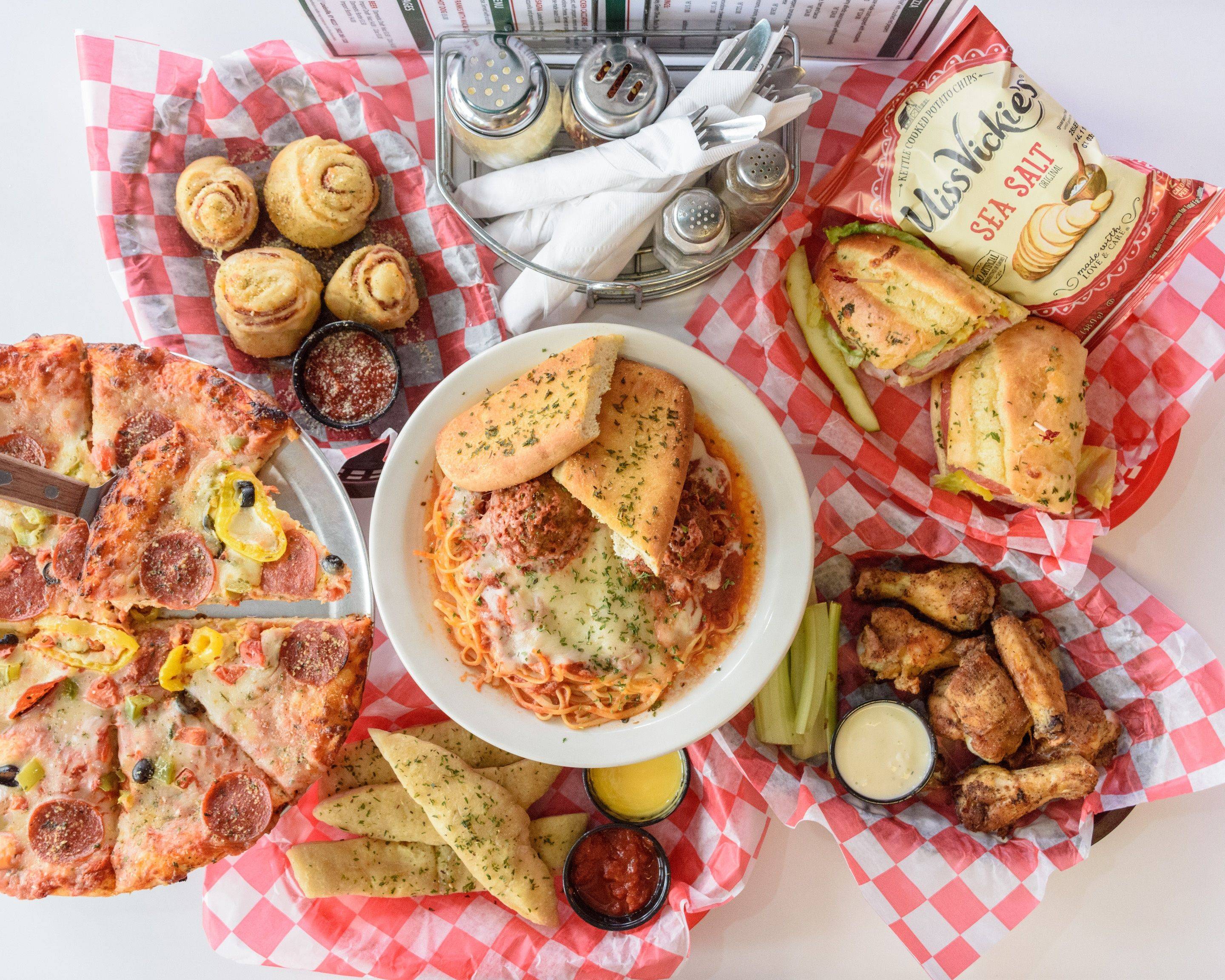 Chefs cut pizzeria Menu Lyndon • Order Chefs cut pizzeria Delivery ...