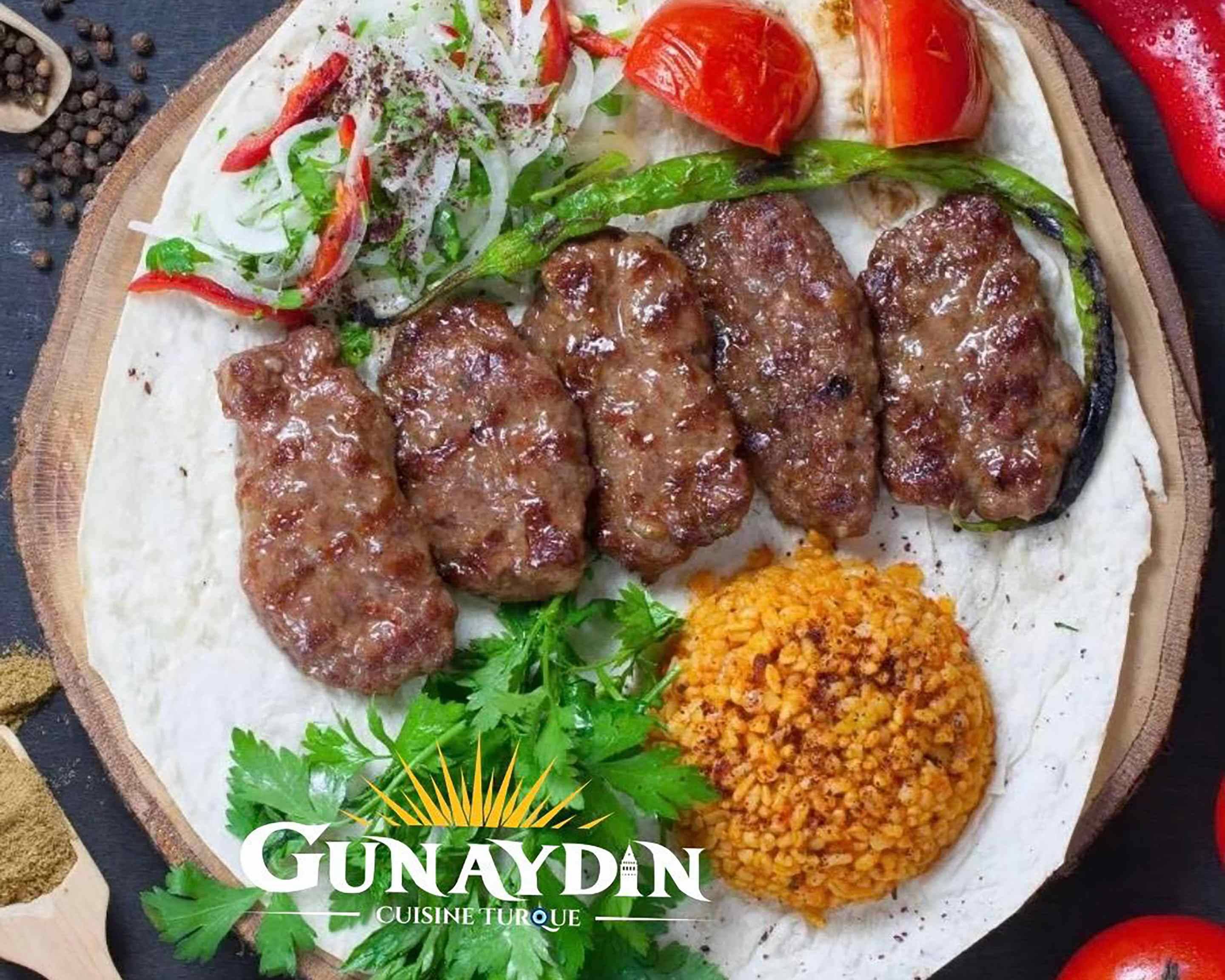 Commander d'un Gunaydin Restaurant (Montreal)【Menu et prix】| Montréal ...
