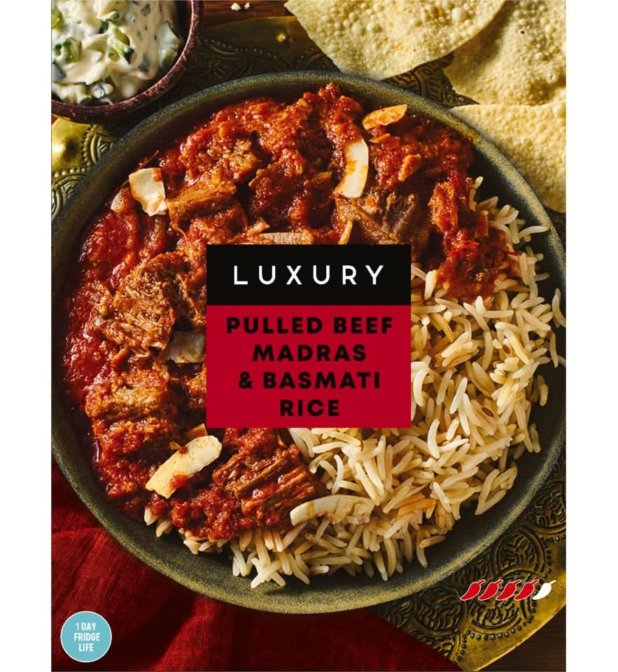 Iceland Luxury Pulled Beef Madras & Basmati Rice Delivery Near Me ...