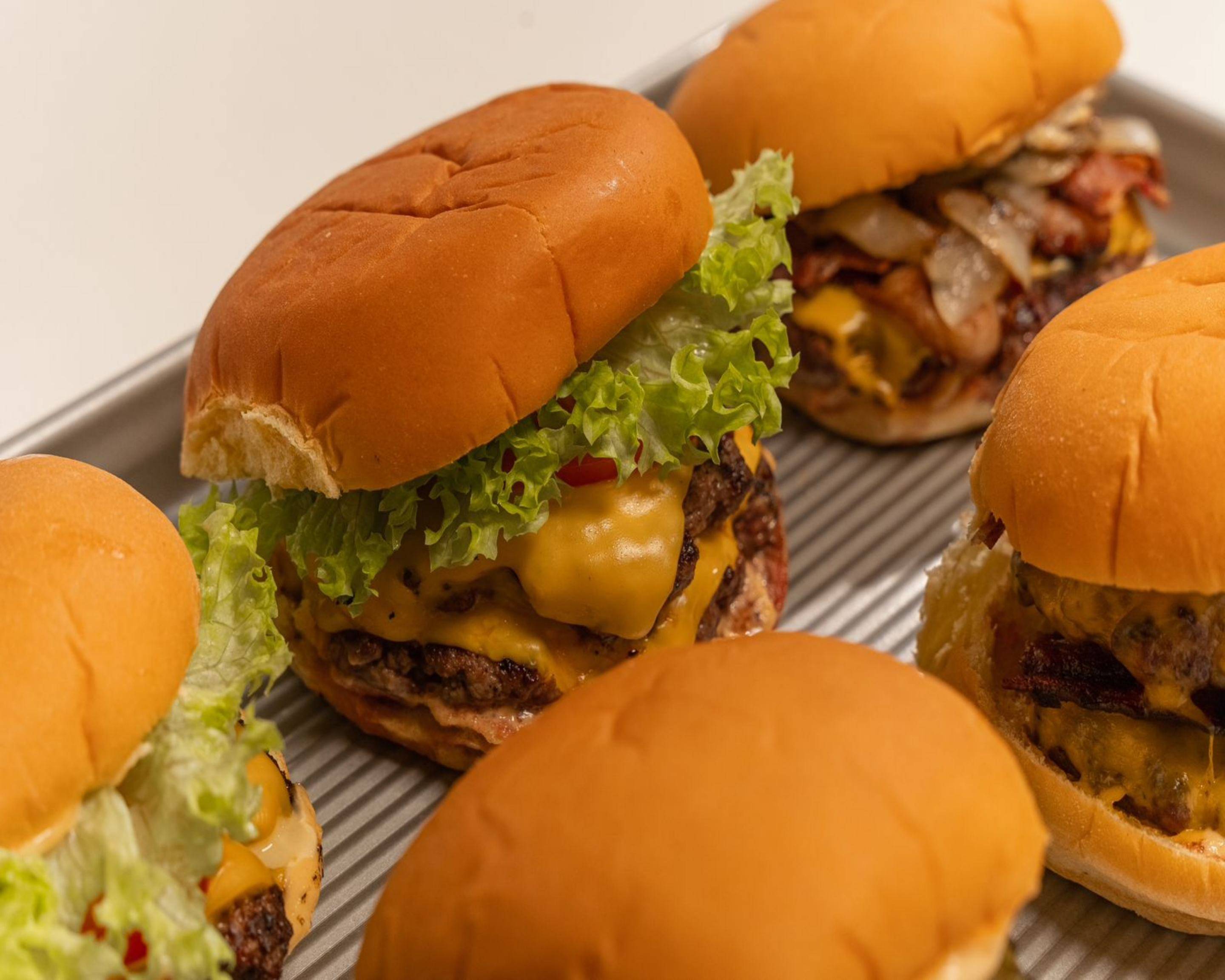 323 Burgers Menú y Precios - Pide a Domicilio en Juárez - Uber Eats