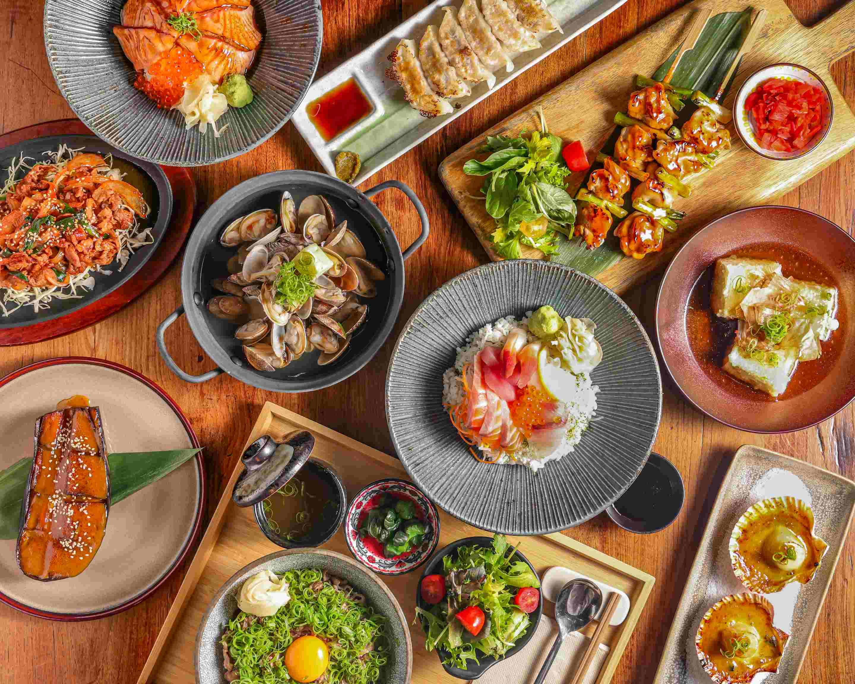 Order Mewoo Restaurant - 128 York St | Menu & Prices | Melbourne ...