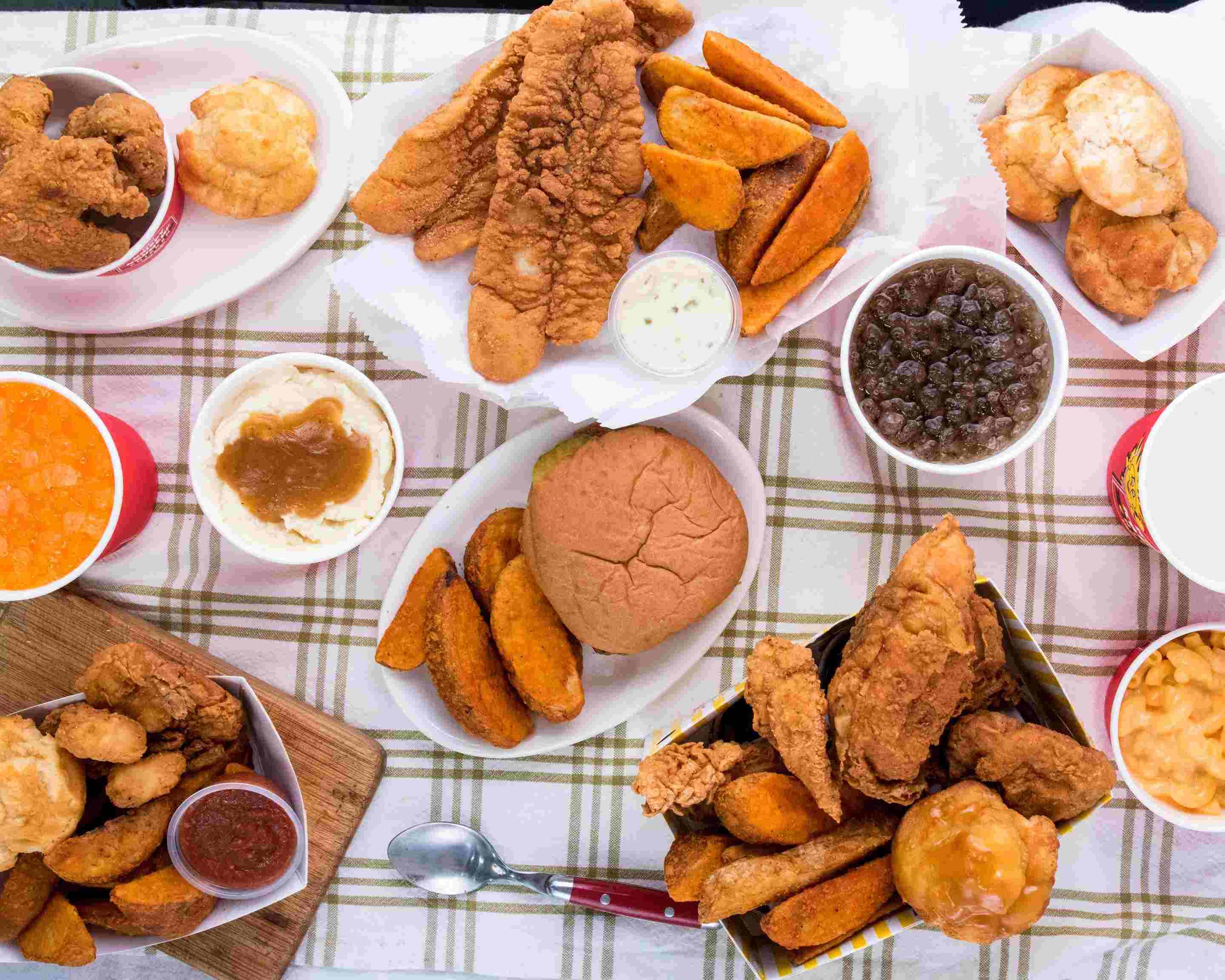 Dostawa z restauracji ROXY CHICKEN HUB | Warszawa | Uber Eats