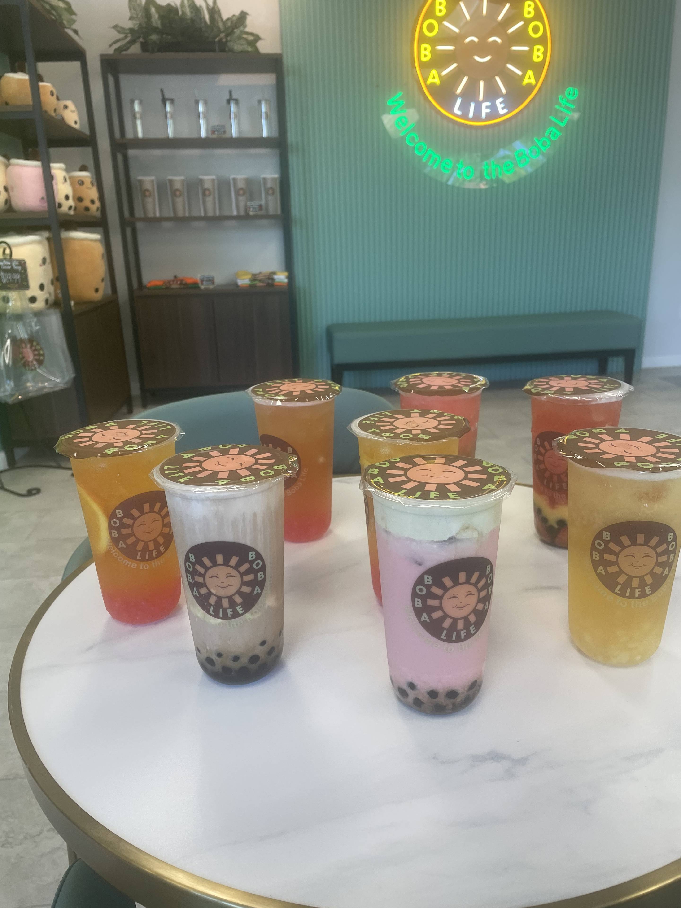BOBA BOBA LIFE Menu Memphis • Order BOBA BOBA LIFE Delivery Online ...