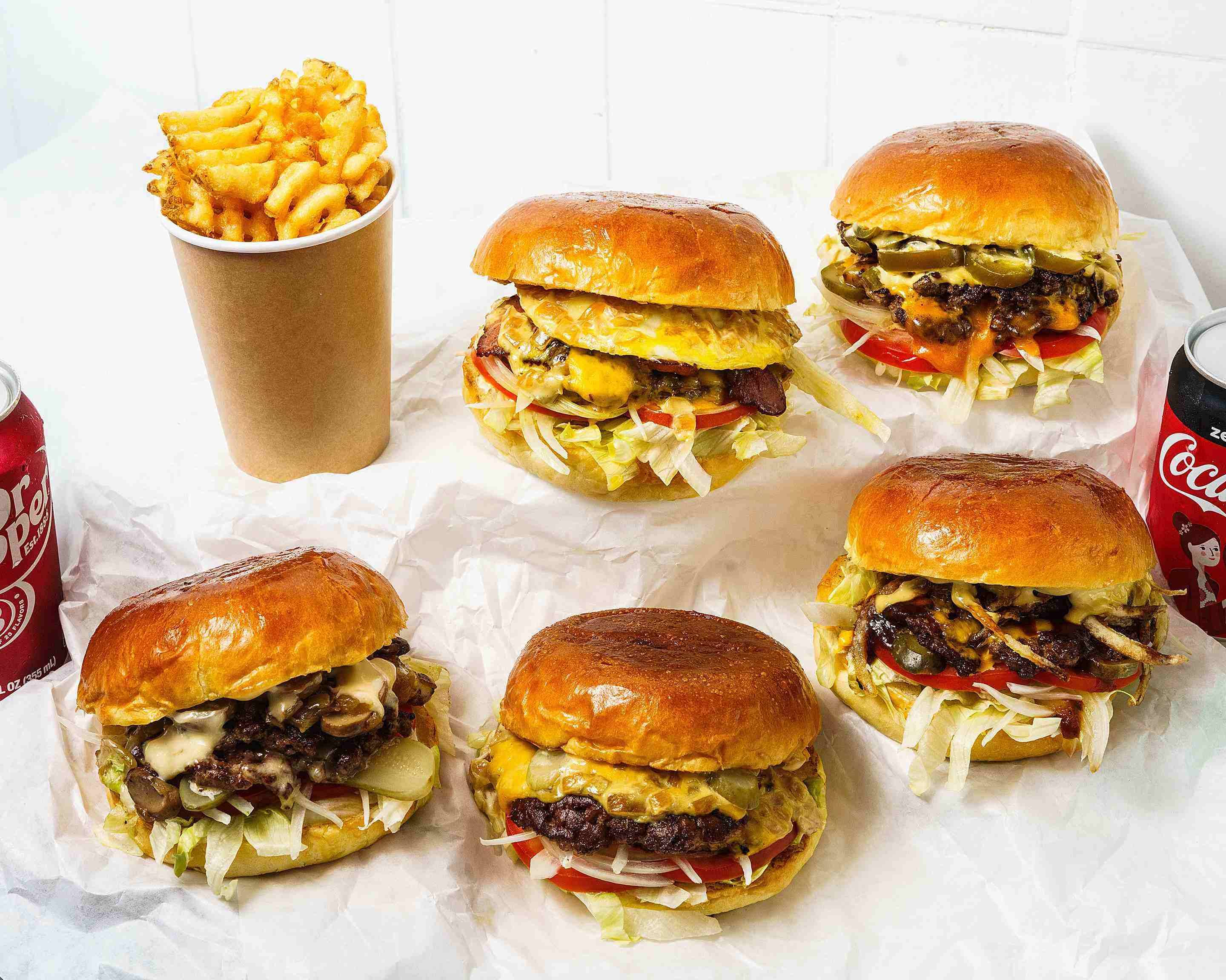 Mother Flippin’ Burgers 媽的漢堡 永春店菜單與外送 | 台北 | 菜單與價格 | Uber Eats