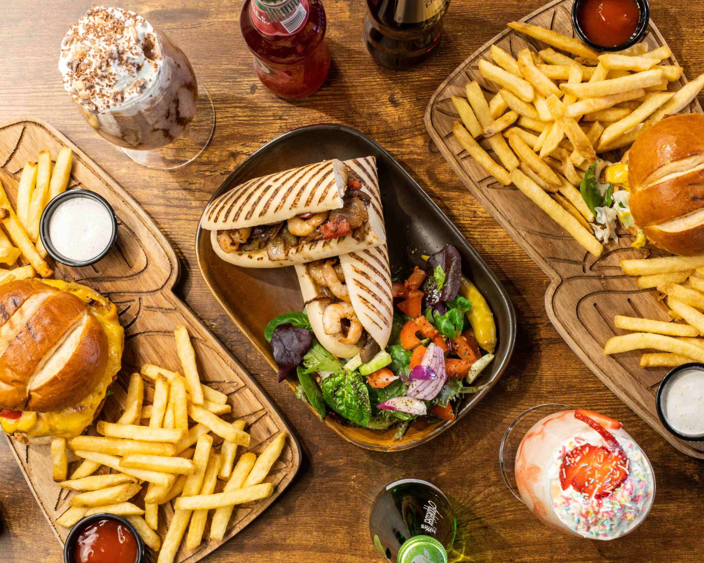 Dahhans Cafe Menu - Takeaway in Exeter | Delivery menu & prices | Uber Eats