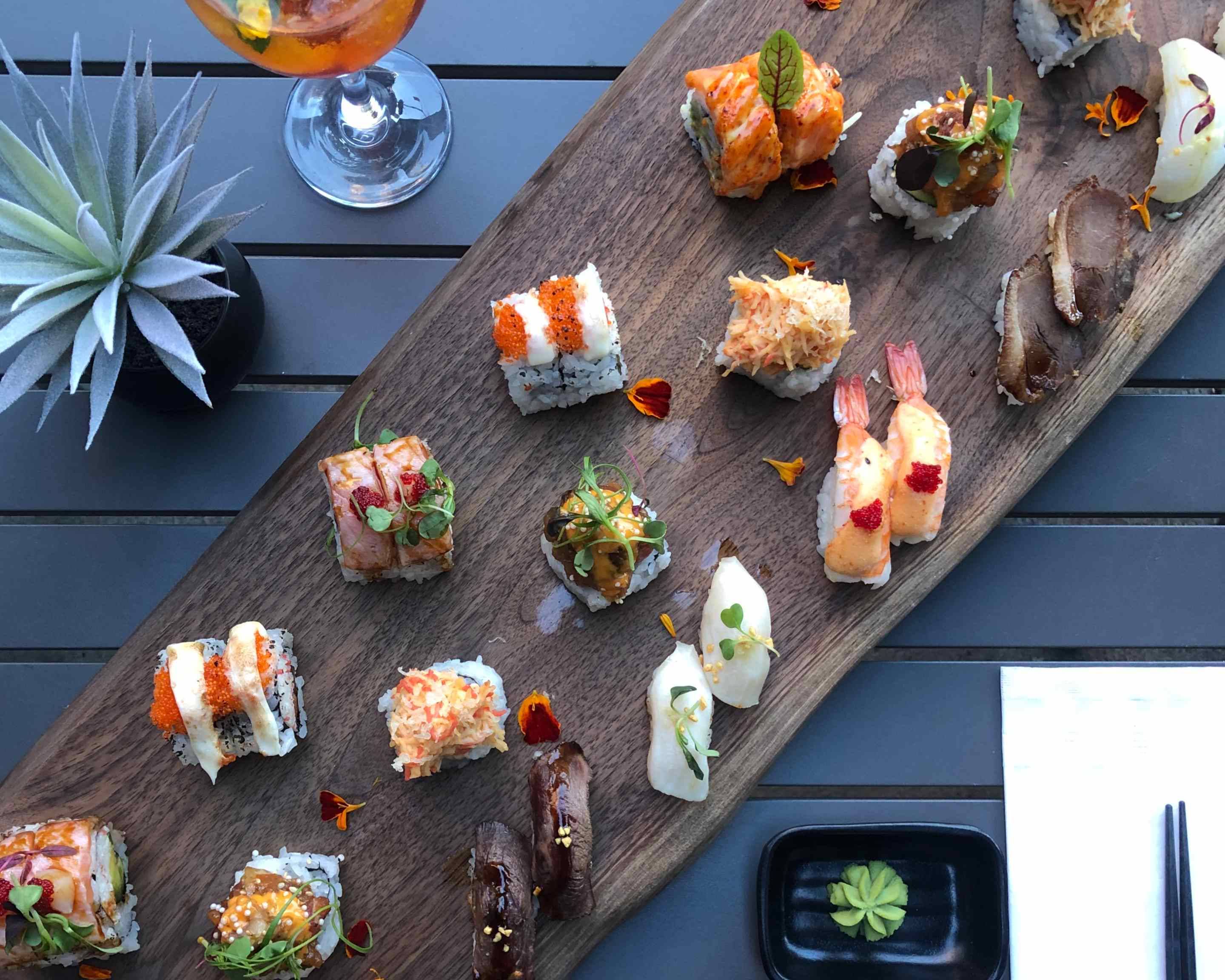 Order Kaka Sushi Restaurant Delivery【Menu & Prices】| Toronto | Uber Eats