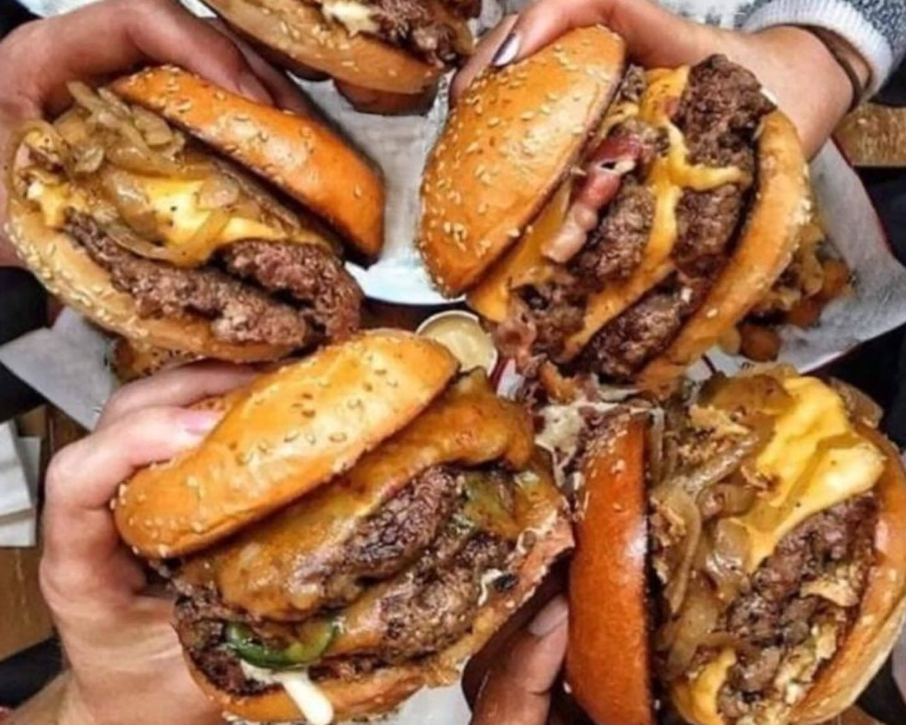 SMASH SUR BURGER Menú a Domicilio【Menú y Precios】Madrid | Uber Eats