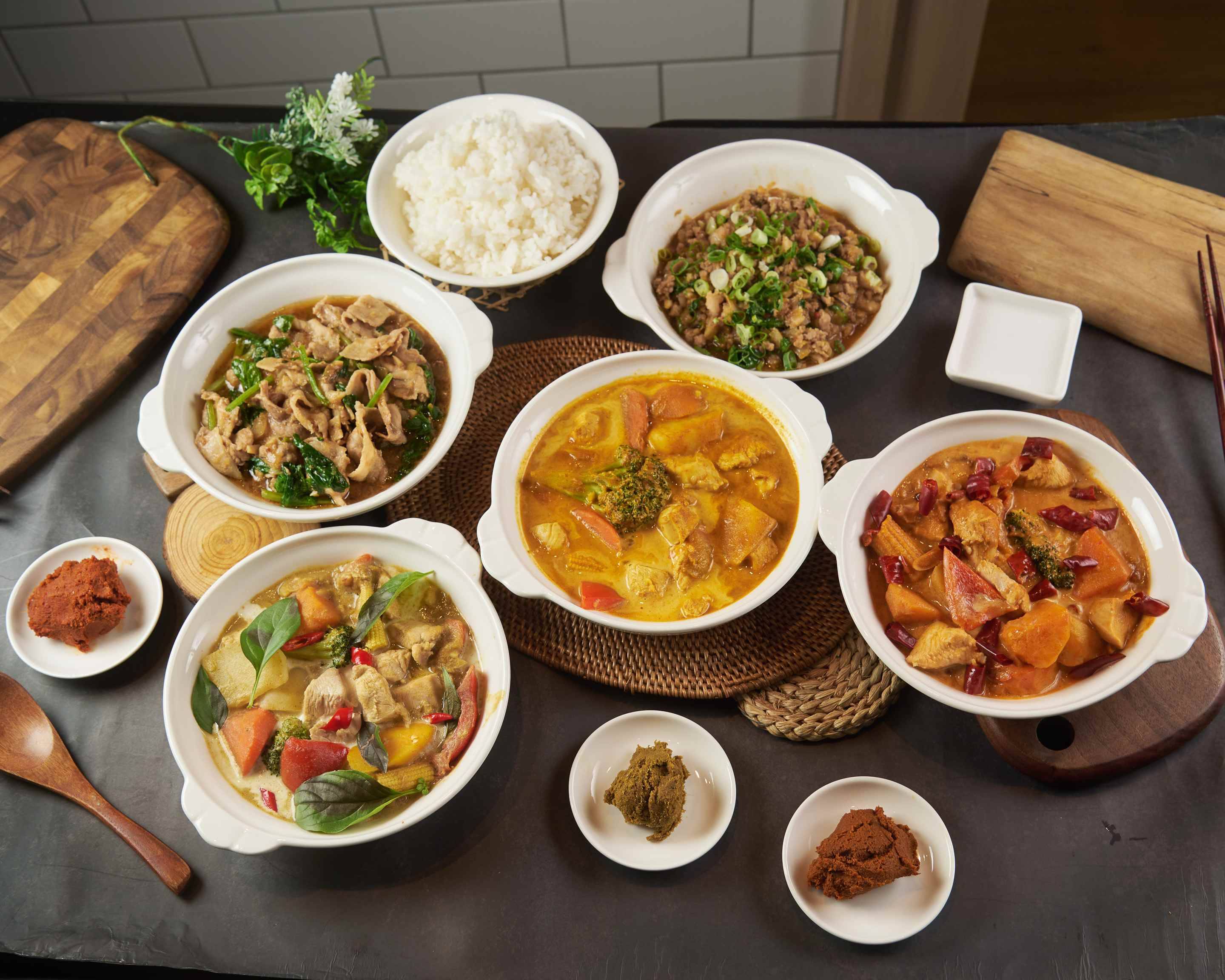 士林夜市 HAPPY THAI 泰式咖喱菜單與外送 | 台北 | 菜單與價格 | Uber Eats