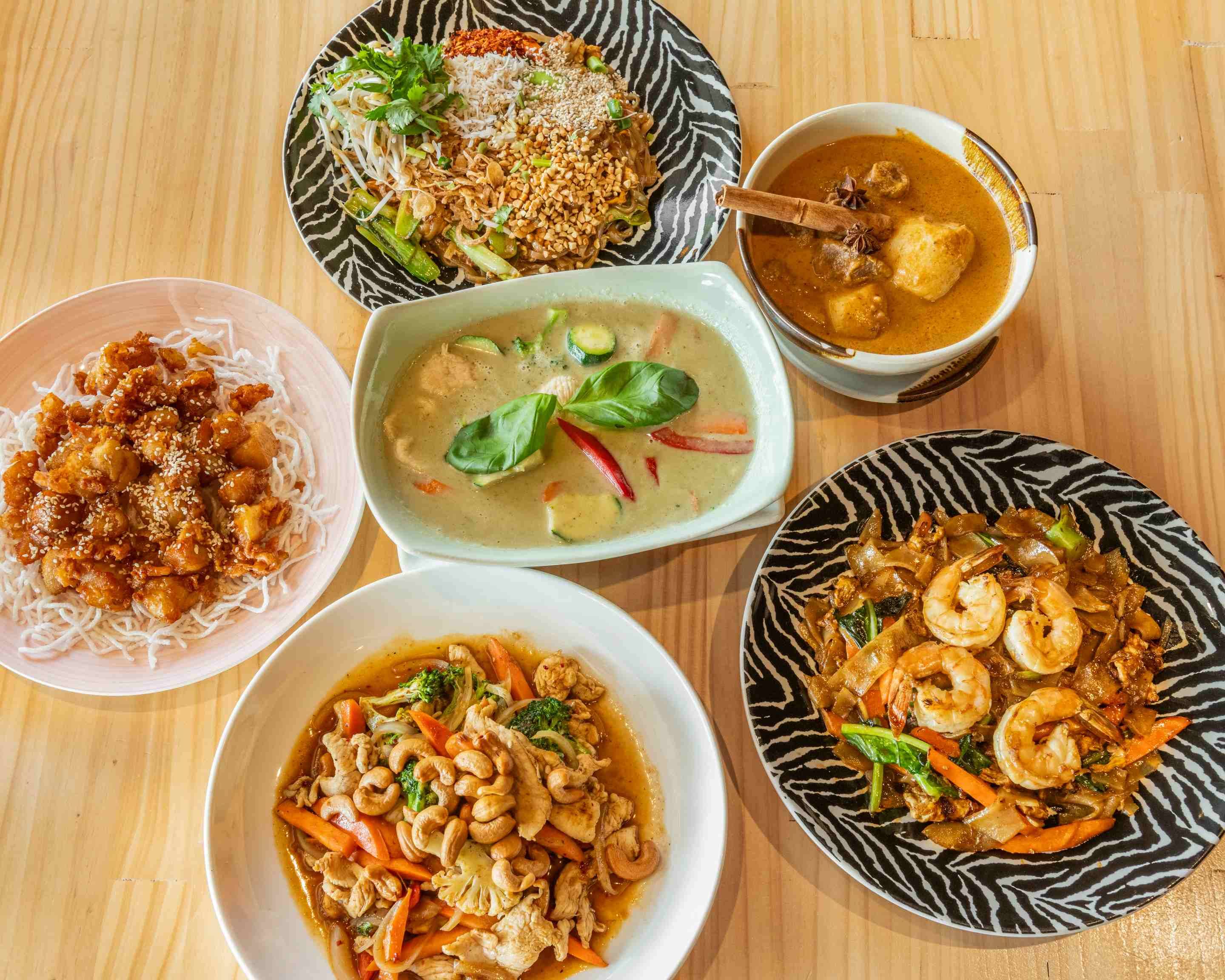 Baan Sabai Jai Thai Restaurant Menu Takeout in Albury | Delivery Menu ...