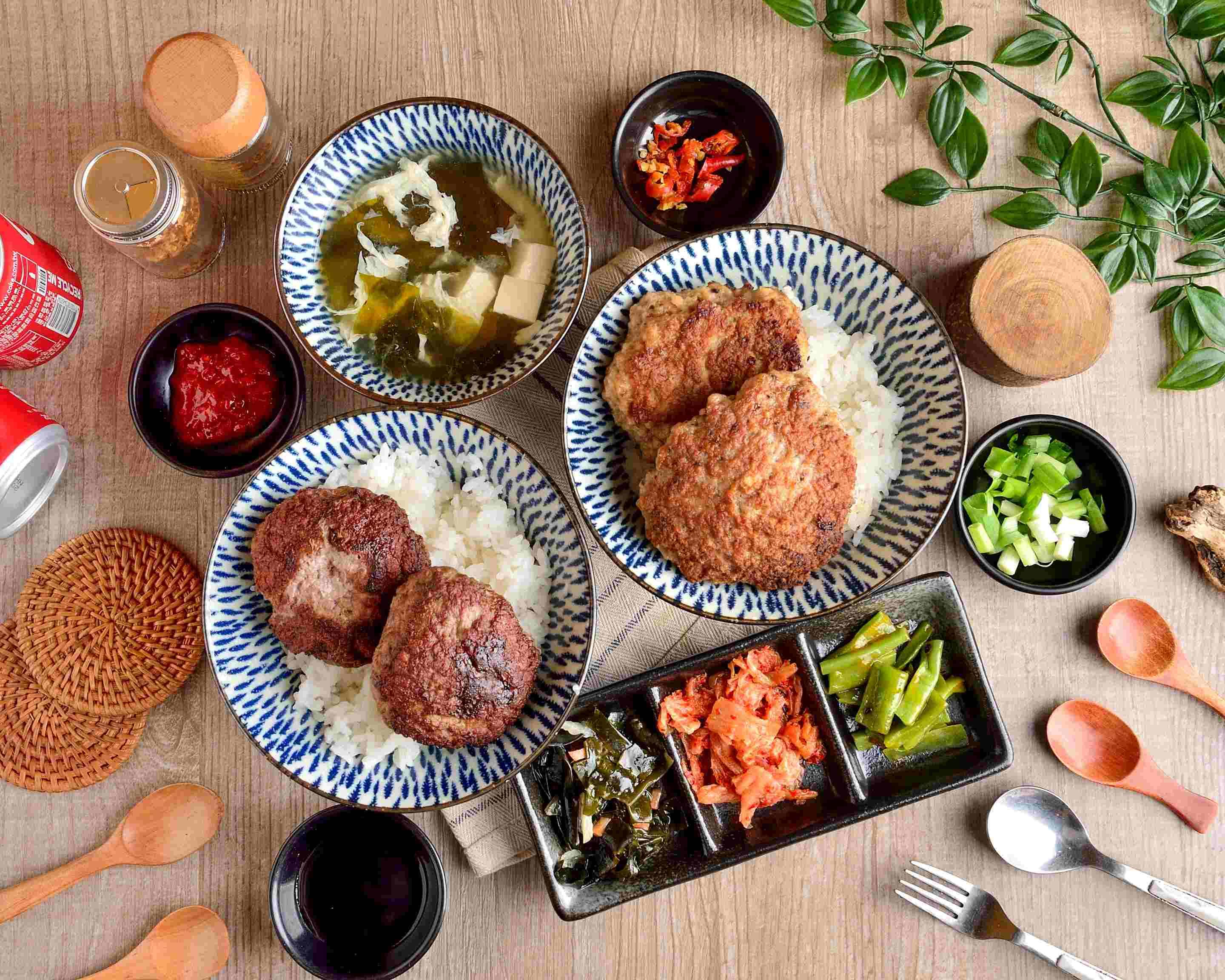 Unwind garage 手工漢堡排的菜單和價目表 | 台北外送 | Uber Eats