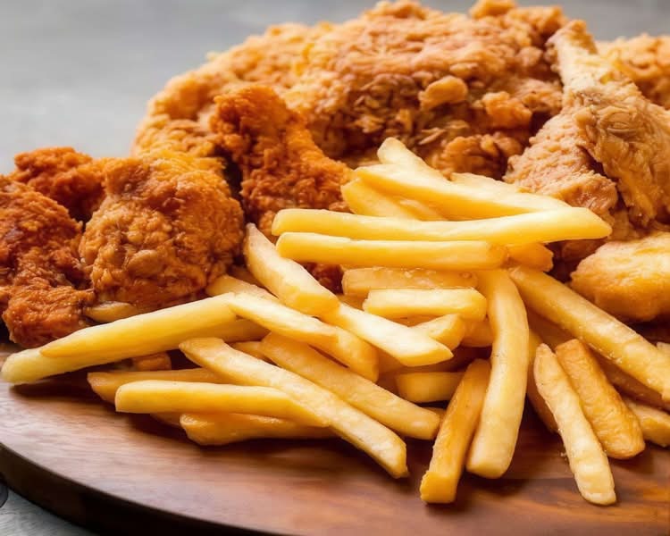 pica pollo Marañon Delivery in Santo Domingo | Menu & Prices | Uber Eats