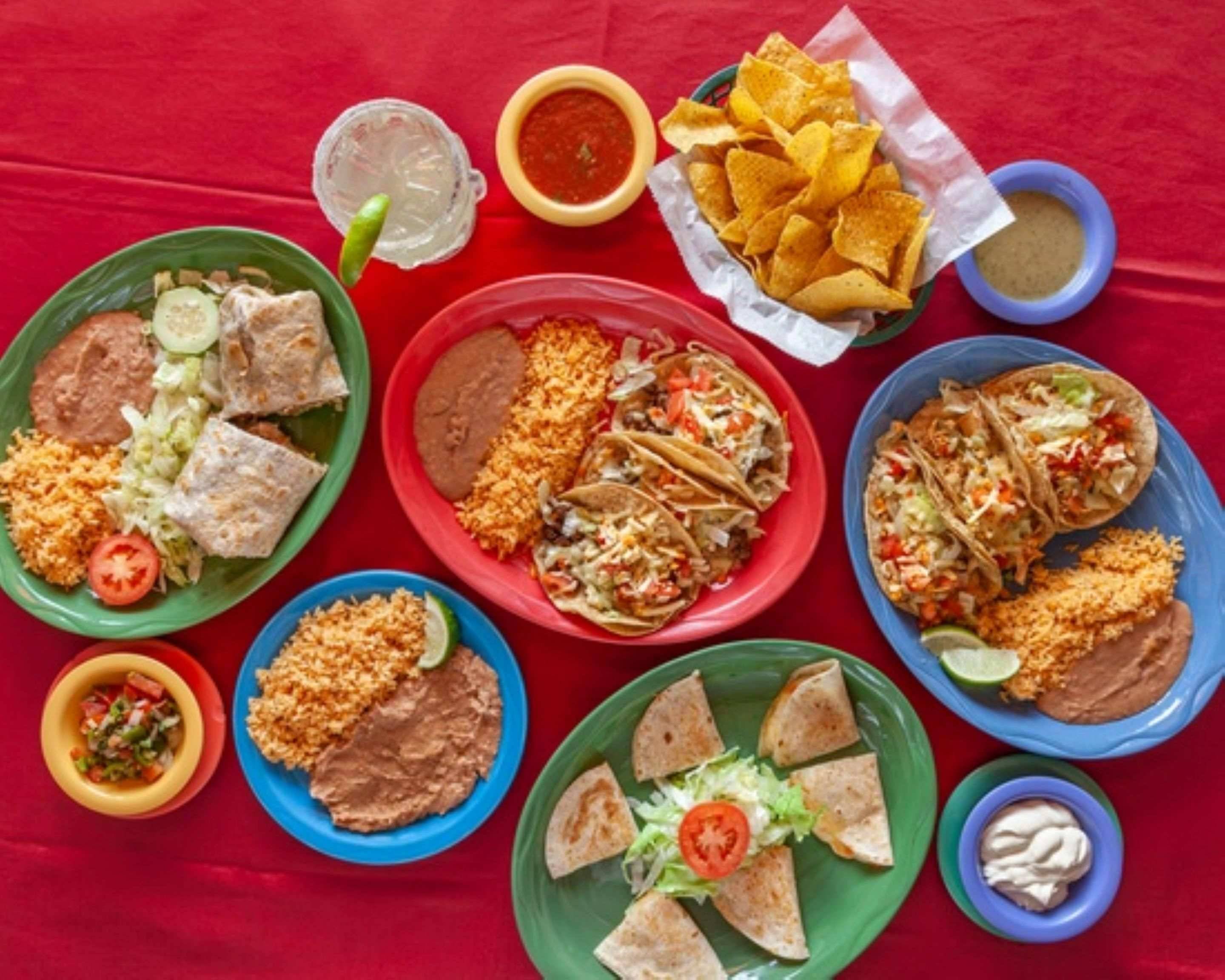 Order Las Palmas Mexican Restaurant - Harwood Heights - Menu & Prices ...