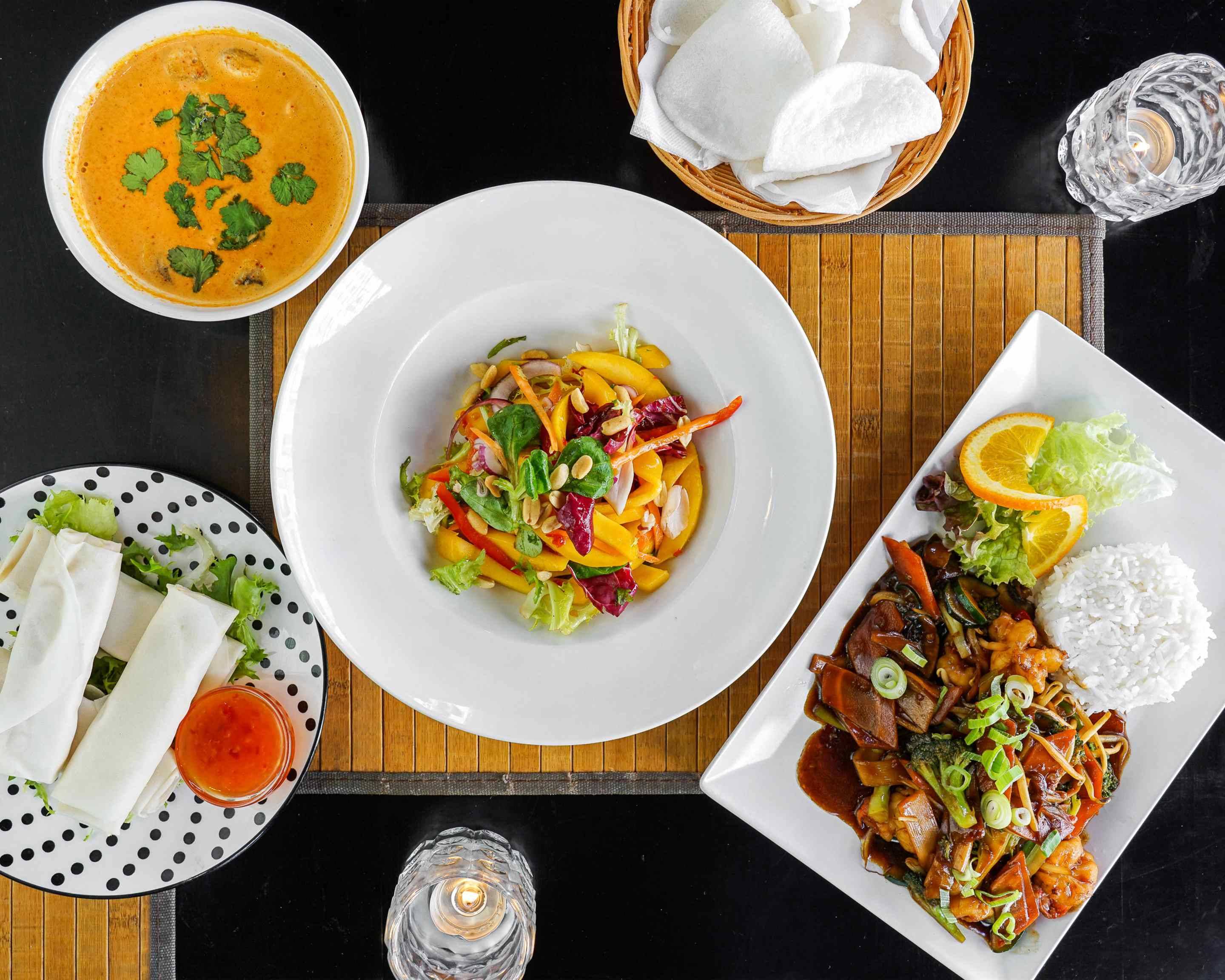 Bezorging van Oona Asian Restaurant in Leuven - Menu en prijzen | Uber Eats