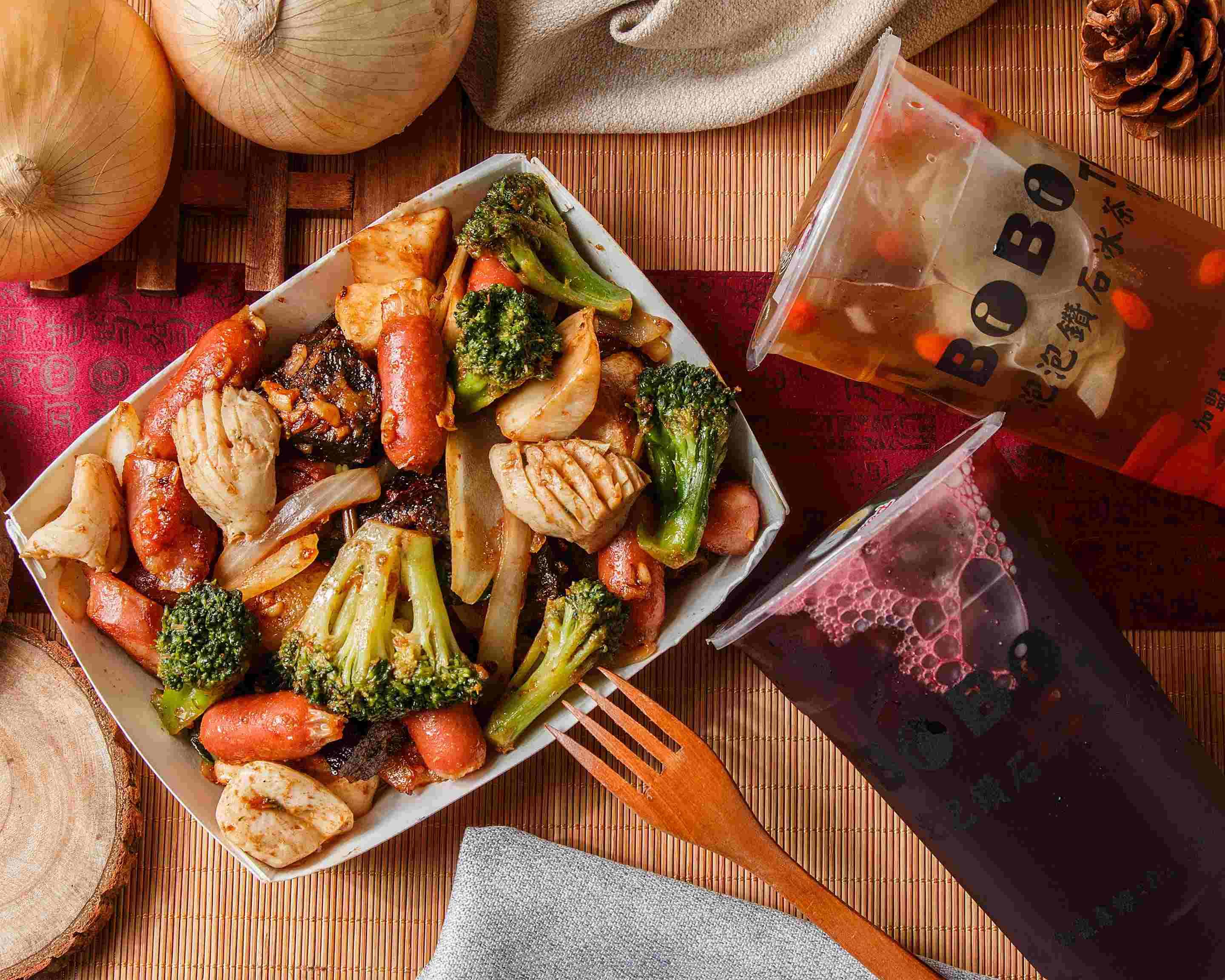 台北BO BO TEA溫冰飲 香腸炒米腸熟食的餐點外送 | 價目表和價格 | Uber Eats