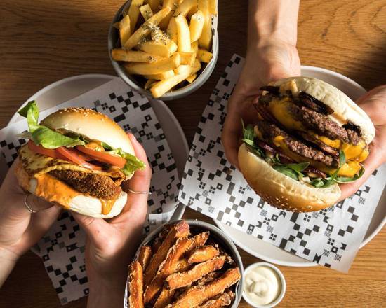 Barry's Burgers Restaurant Menu - Takeout in Adelaide | Delivery Menu ...