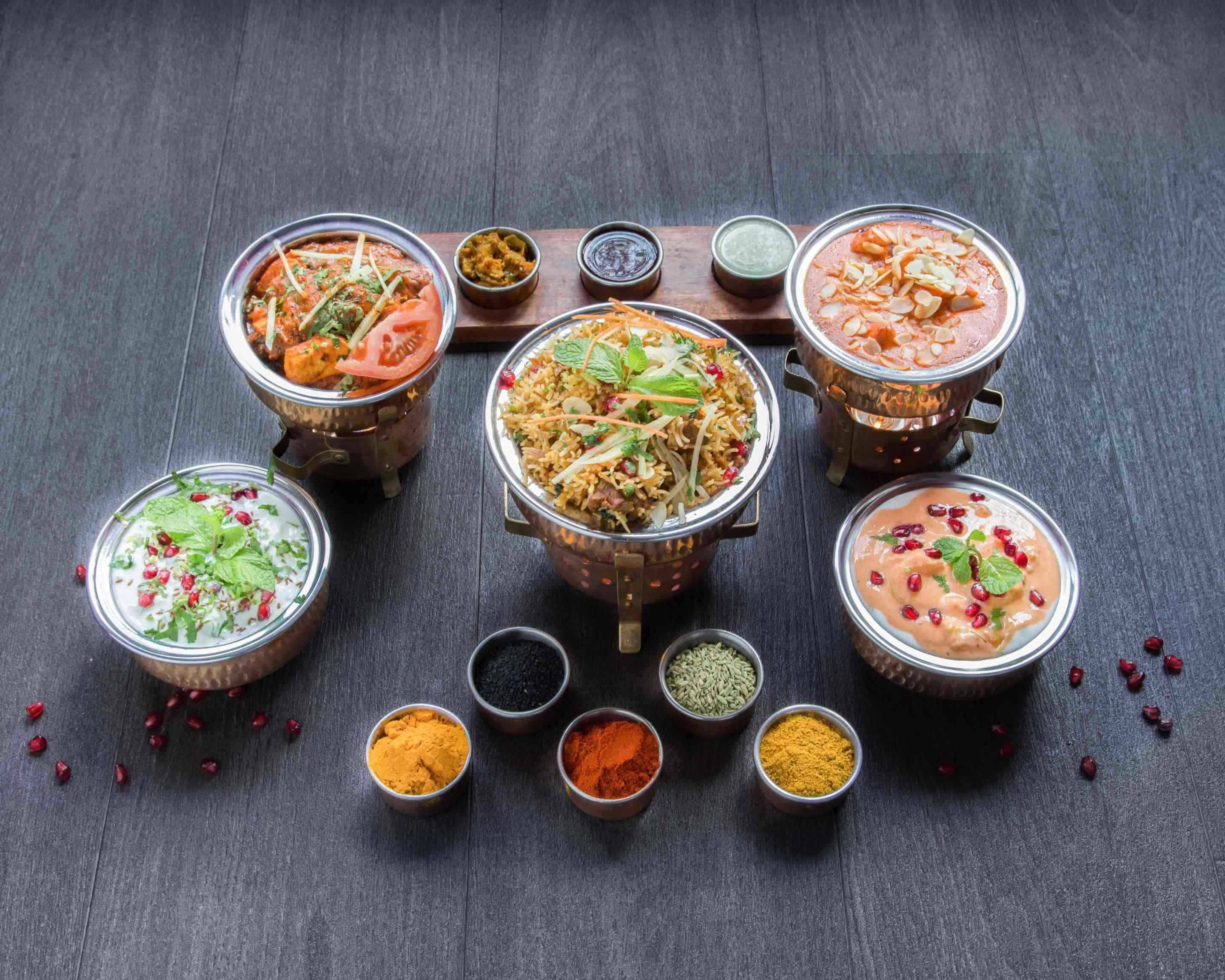 Suraj restaurant menu, offres et prix - Livraison à Nantes - Uber Eats