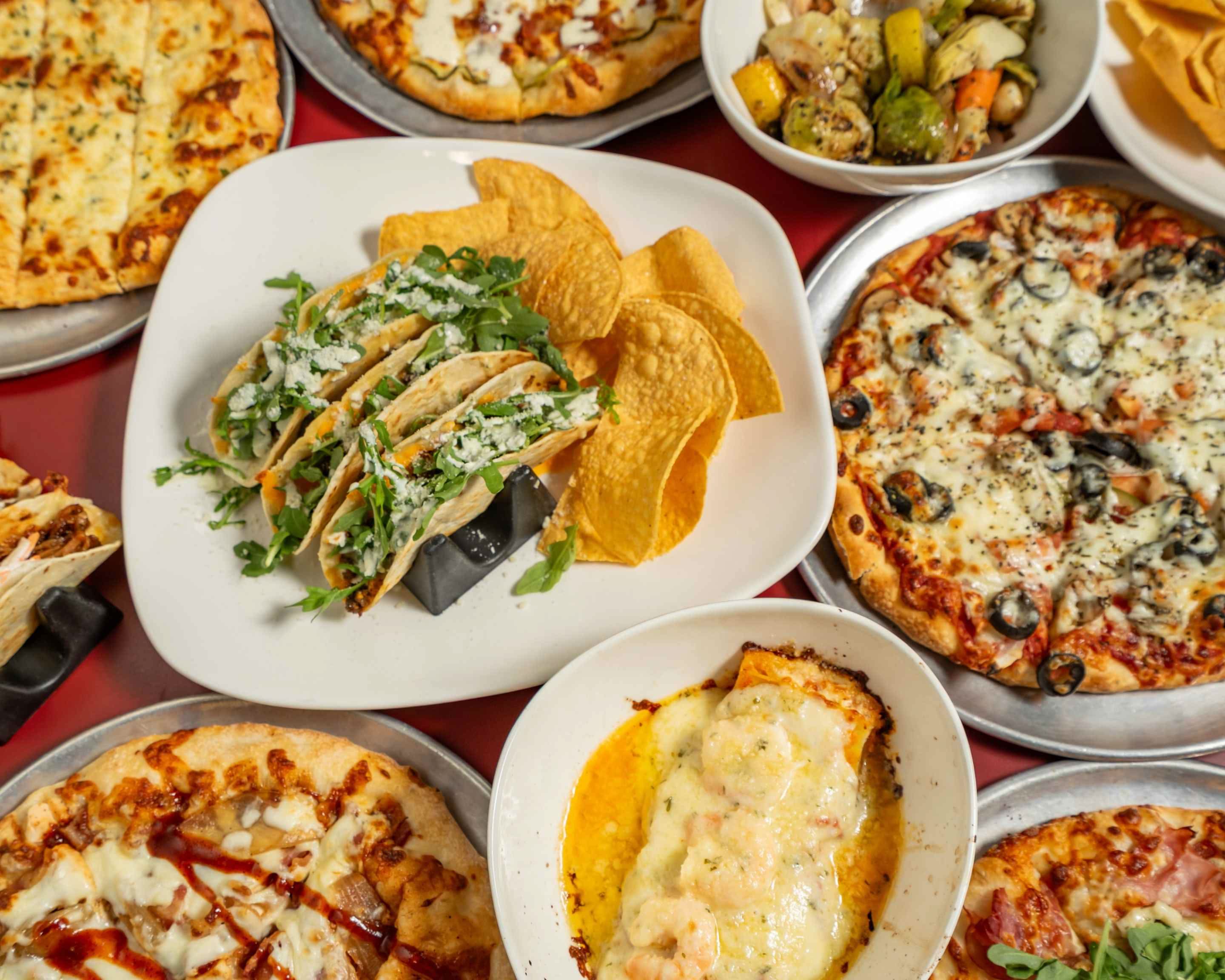 Order Fieldhouse Sports Bar & Kitchen (1106 Gratiot Boulevard) Menu ...