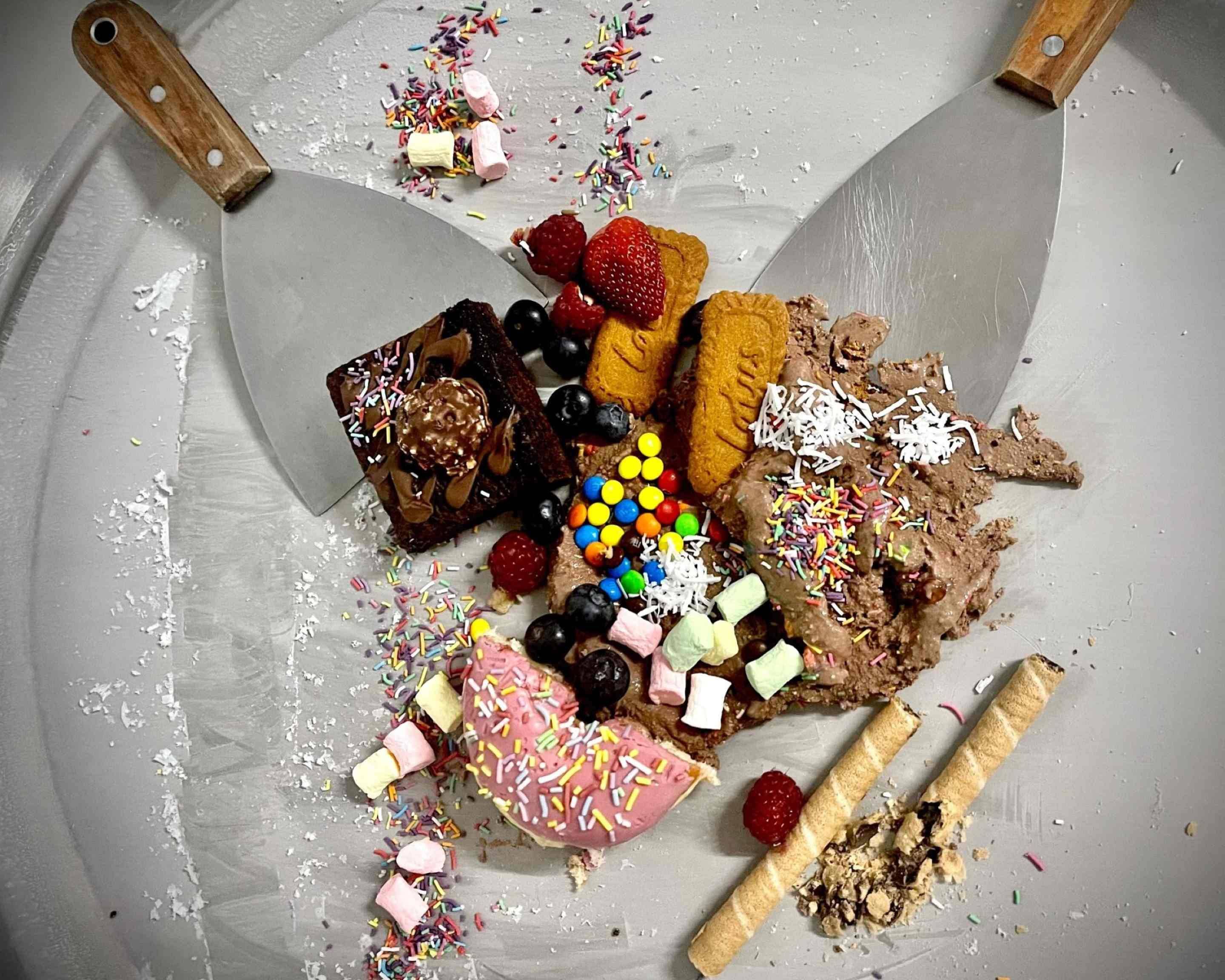 Order Construct a Cup Gelato Bar | Menu & Prices | Melbourne Delivery ...