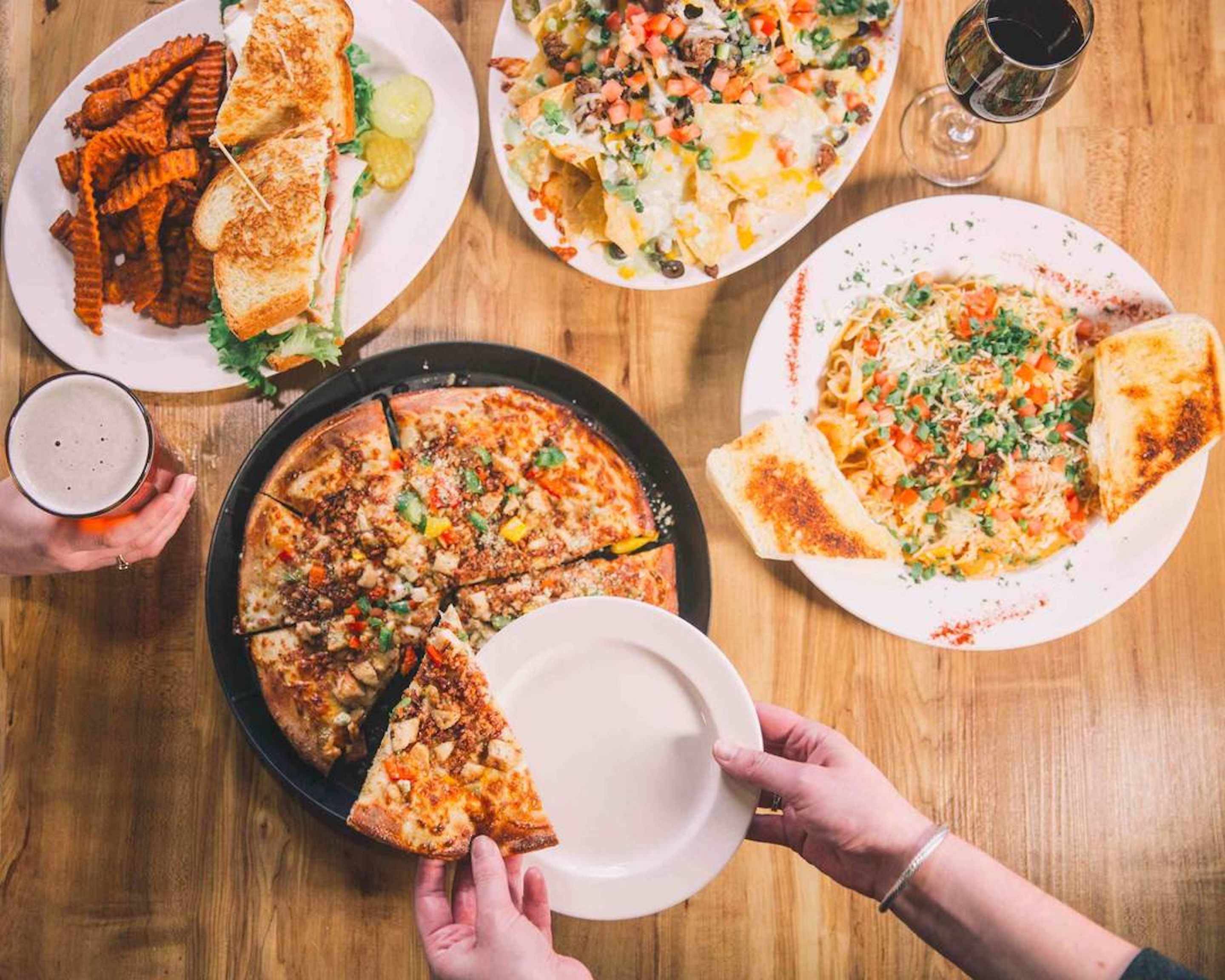 Order 6th Street Dive Menu Delivery【Menu & Prices】| Lafayette | Uber Eats