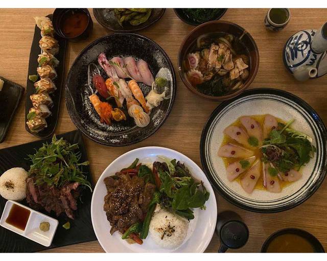 Order Ureshii Japanese Restaurant | Menu & Prices | Canberra Delivery ...