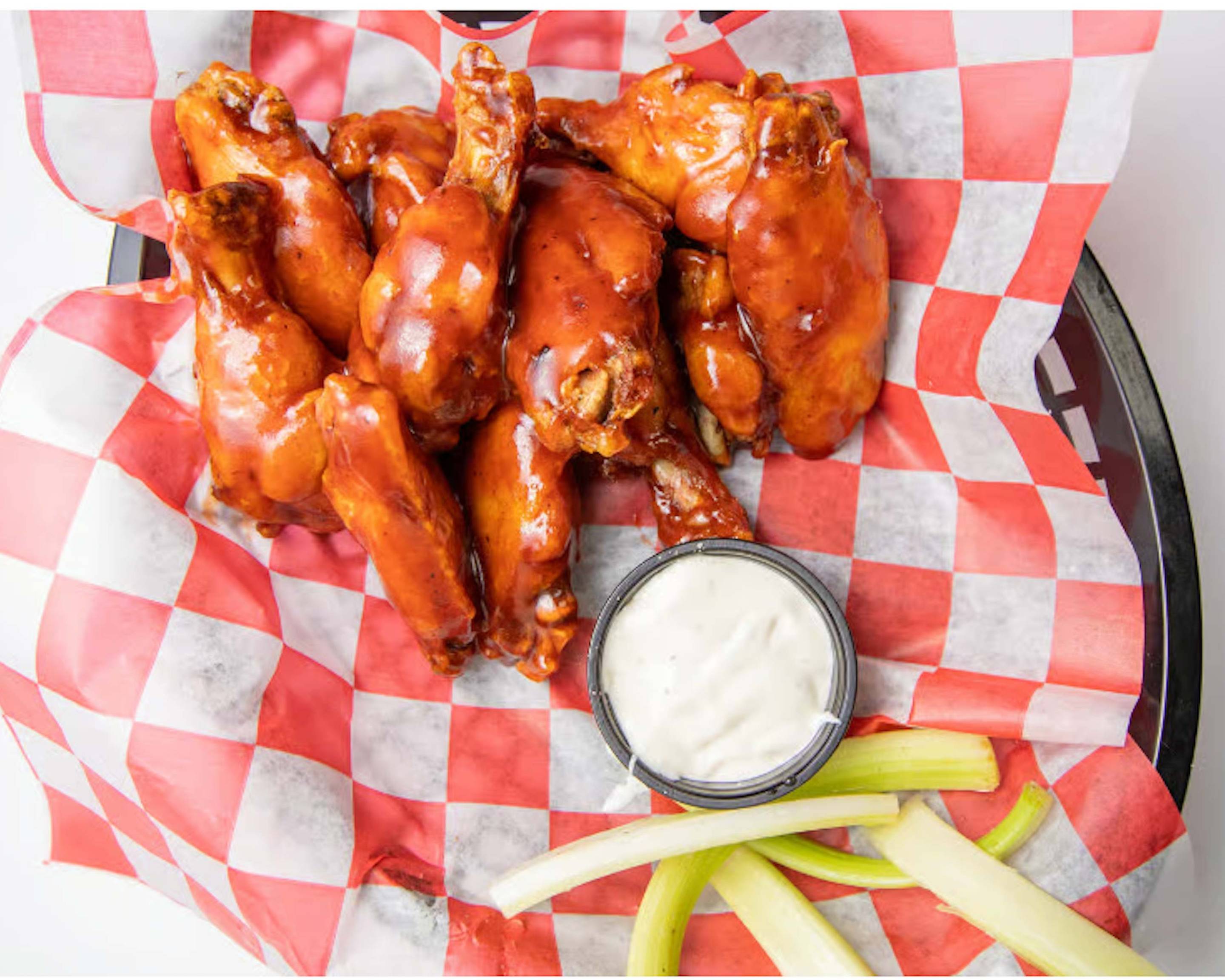 Order Backdraft Bar & Grille Menu Delivery【Menu & Prices】| Cleveland ...