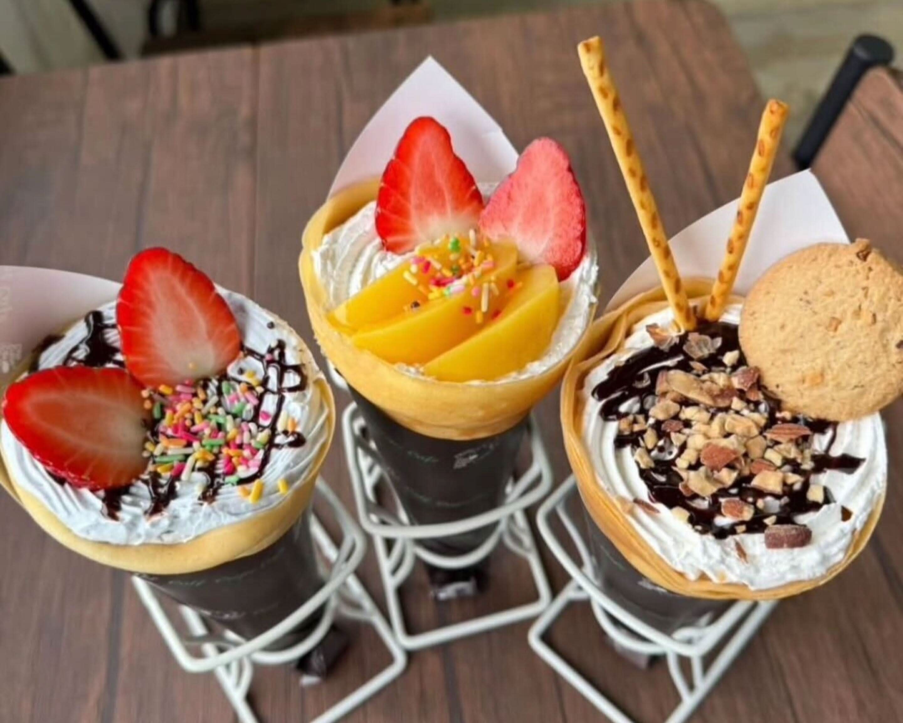 calf crepe cafeのメニュー| お得情報と値段 | 松本 でデリバリー ・ 配達 ・ 持ち帰り | ウーバーイーツ