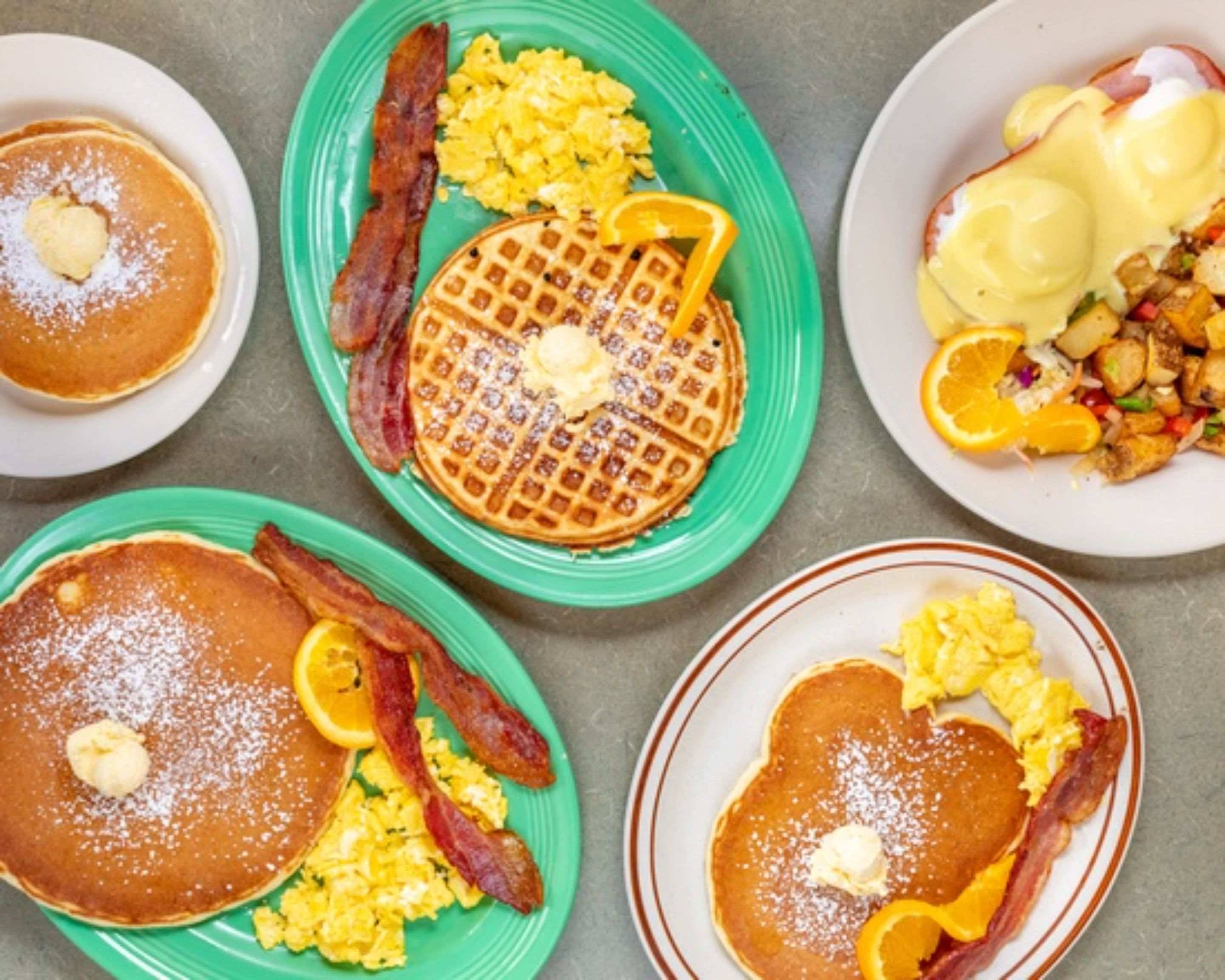 Order Country Cafe Menu Delivery【Menu & Prices】| Ridgefield | Uber Eats