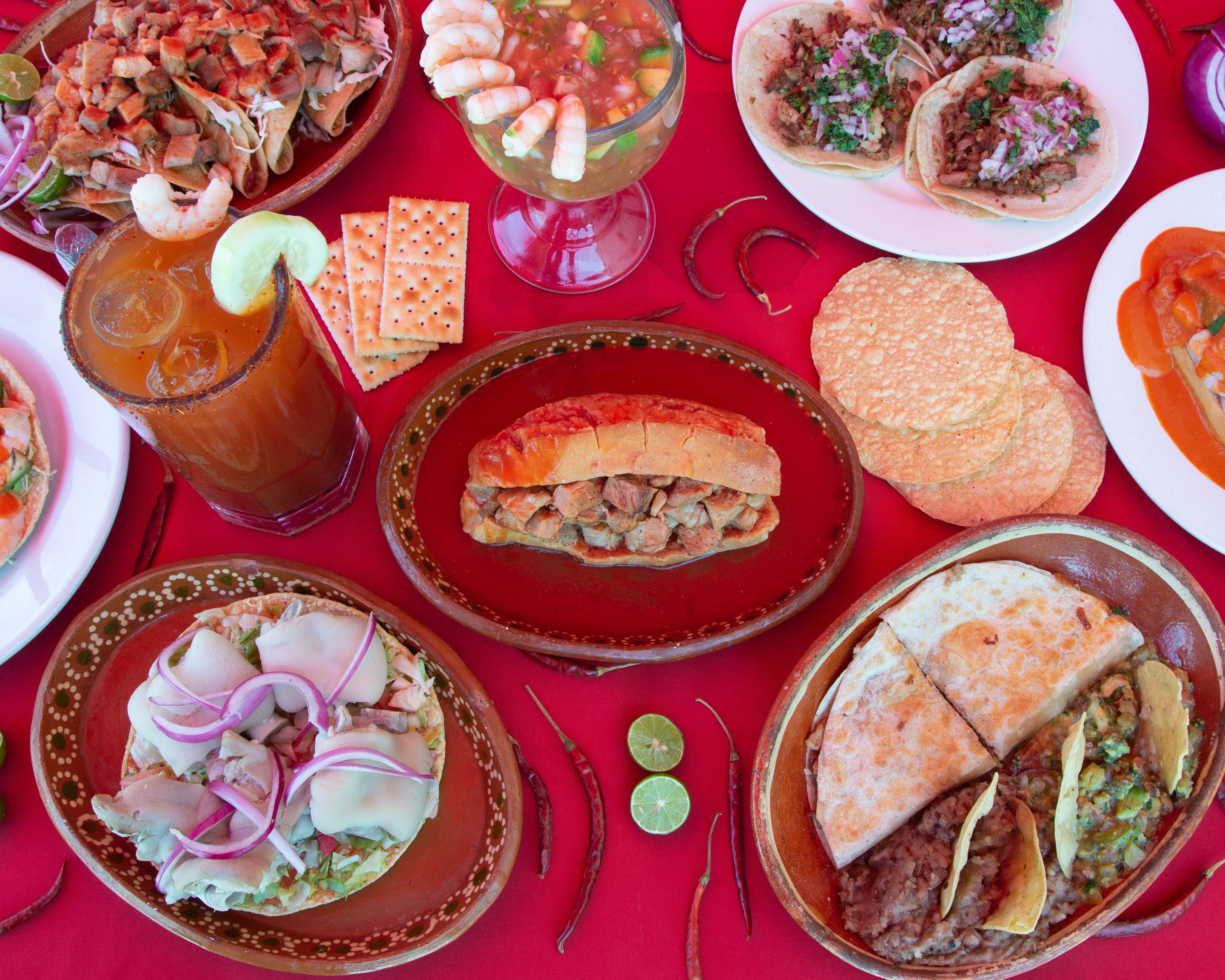 Tortas Ahogadas Las Famosas (Rafael Sanzio) Menú y Precios - Pide a ...