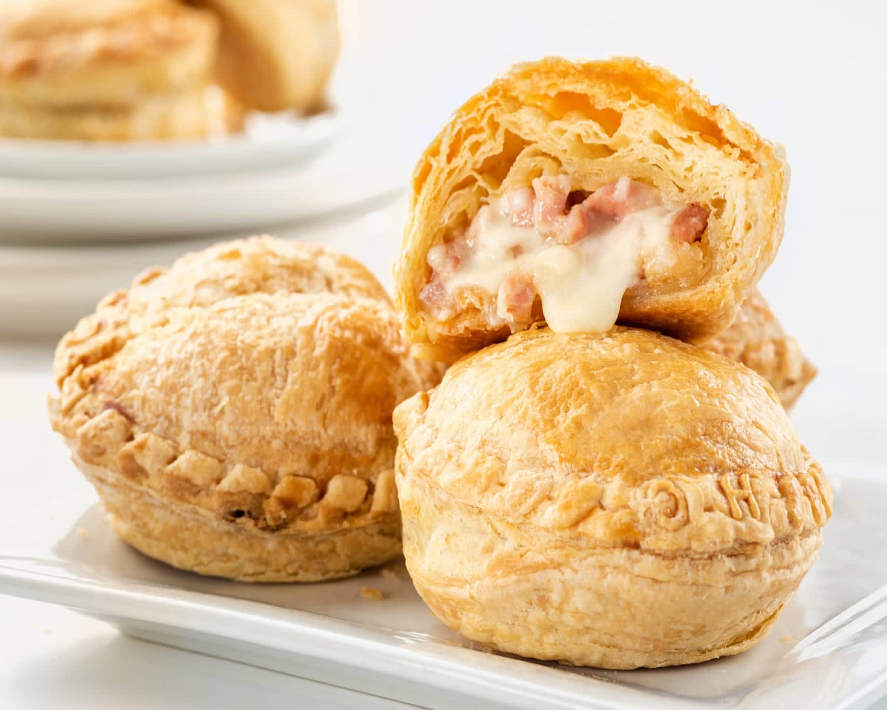 Order Yummy Puffies (18239 NE) Menu Delivery【Menu & Prices】| Miami ...