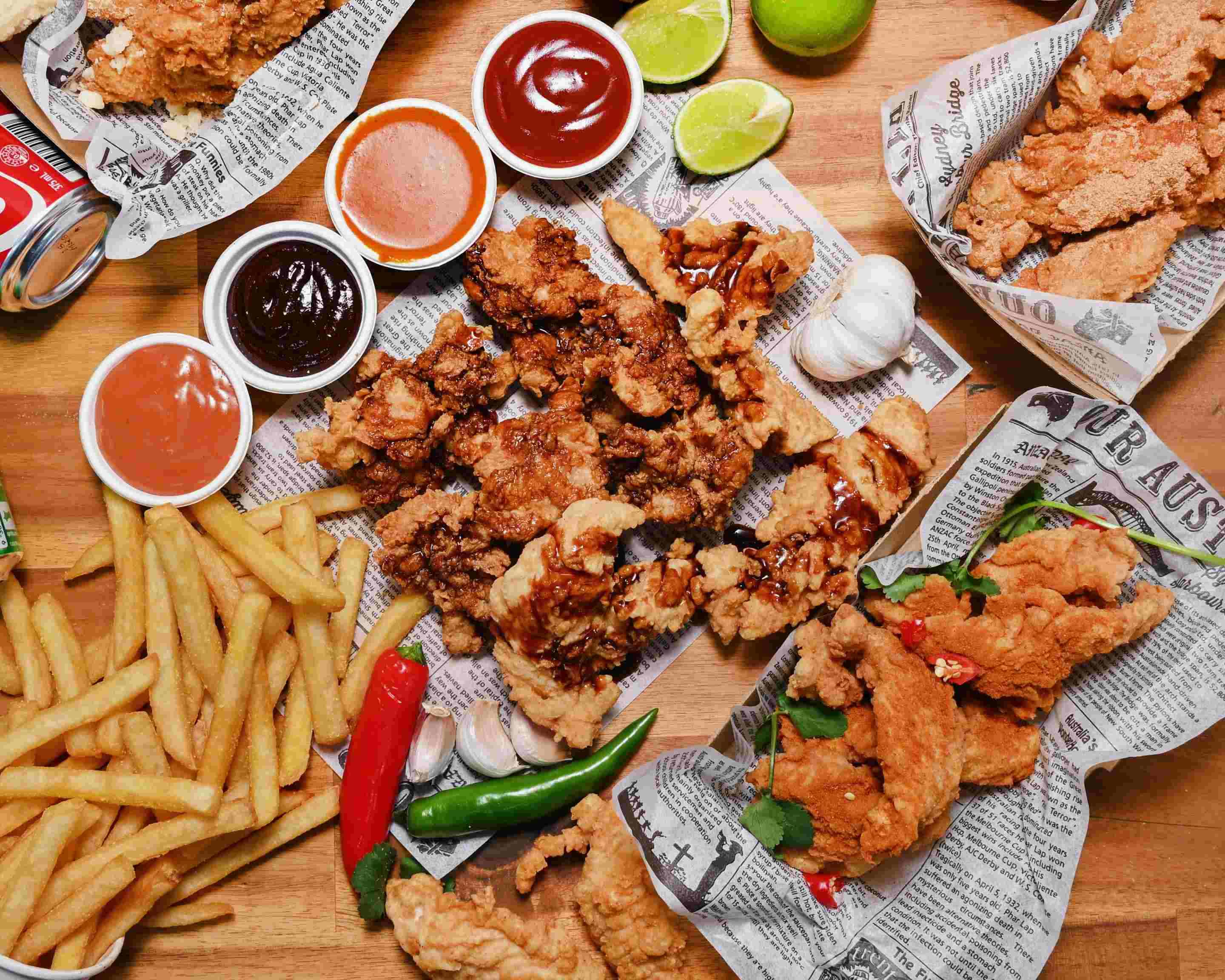 Chicken Ribn Salad (Tanika Ln) Menu Takeout in Melbourne | Delivery ...