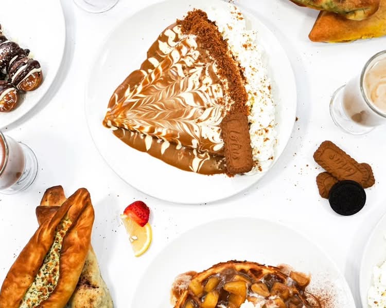 Order Sweet Drip Dessert Cafe Menu Delivery【Menu & Prices】| Chicago ...