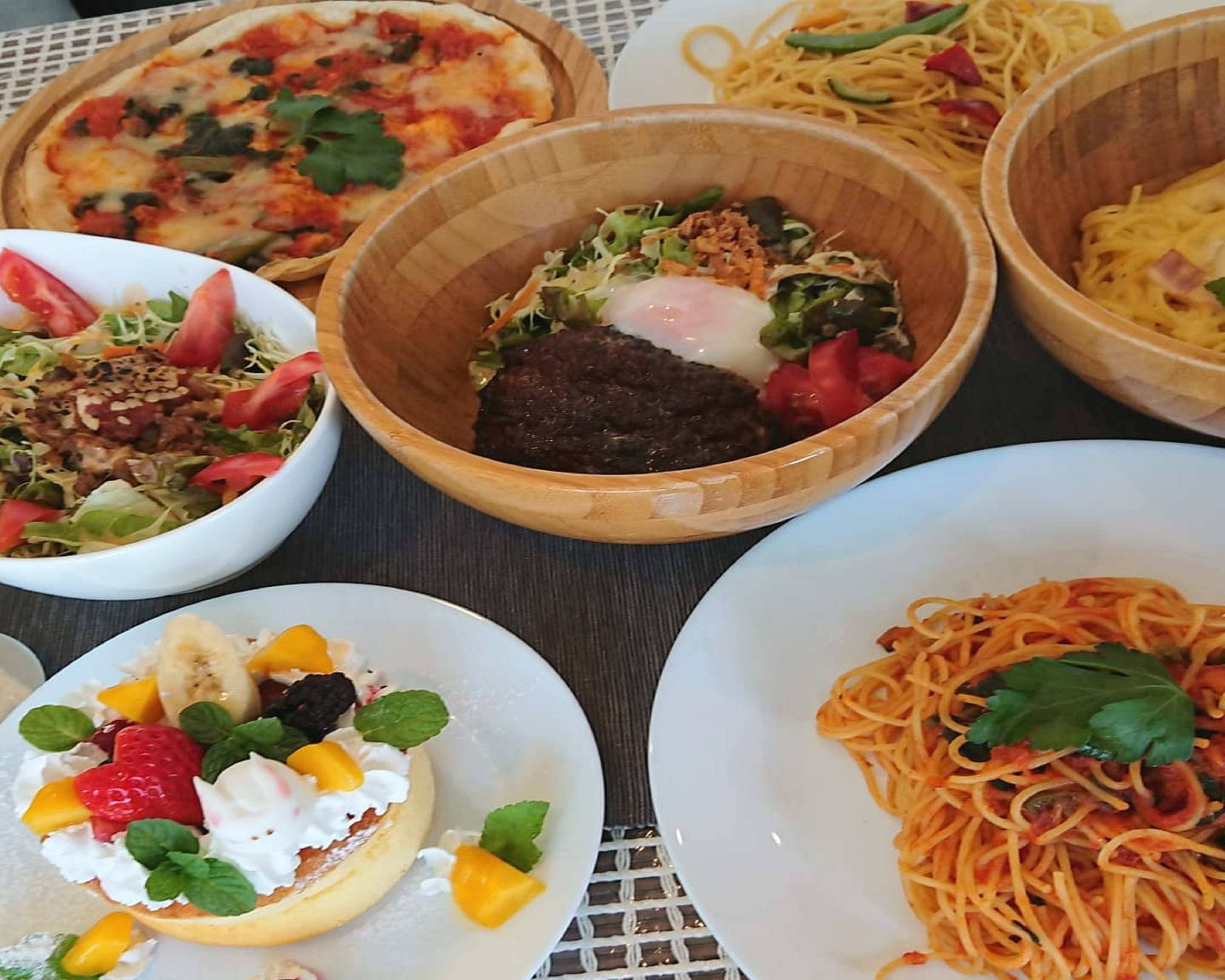 カフェビーチコンバー cafe Beach Comber delivery & takeaway menu | Uber Eats