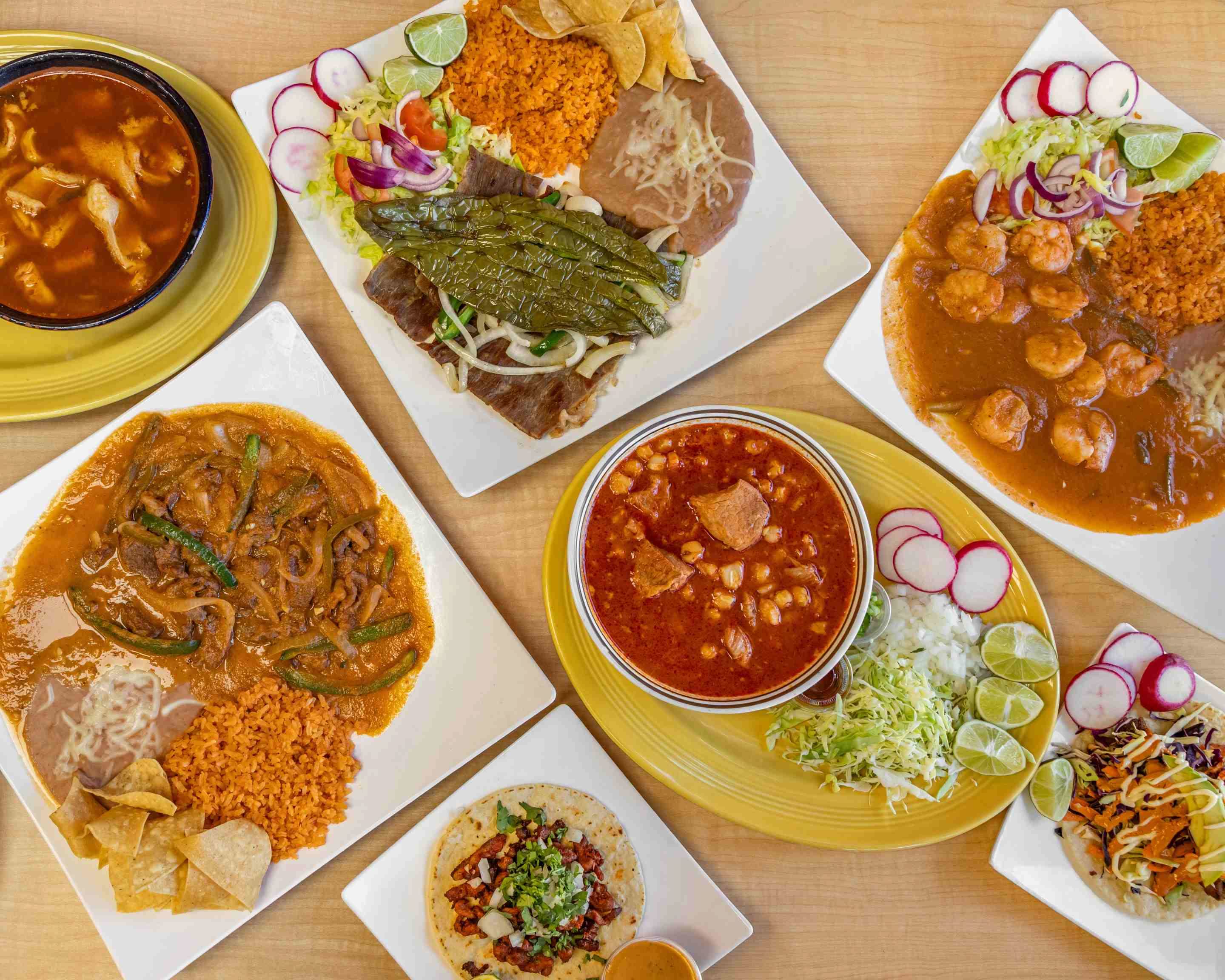 Order Las Coronas Grill - Menu & Prices - Huntington Park Delivery ...