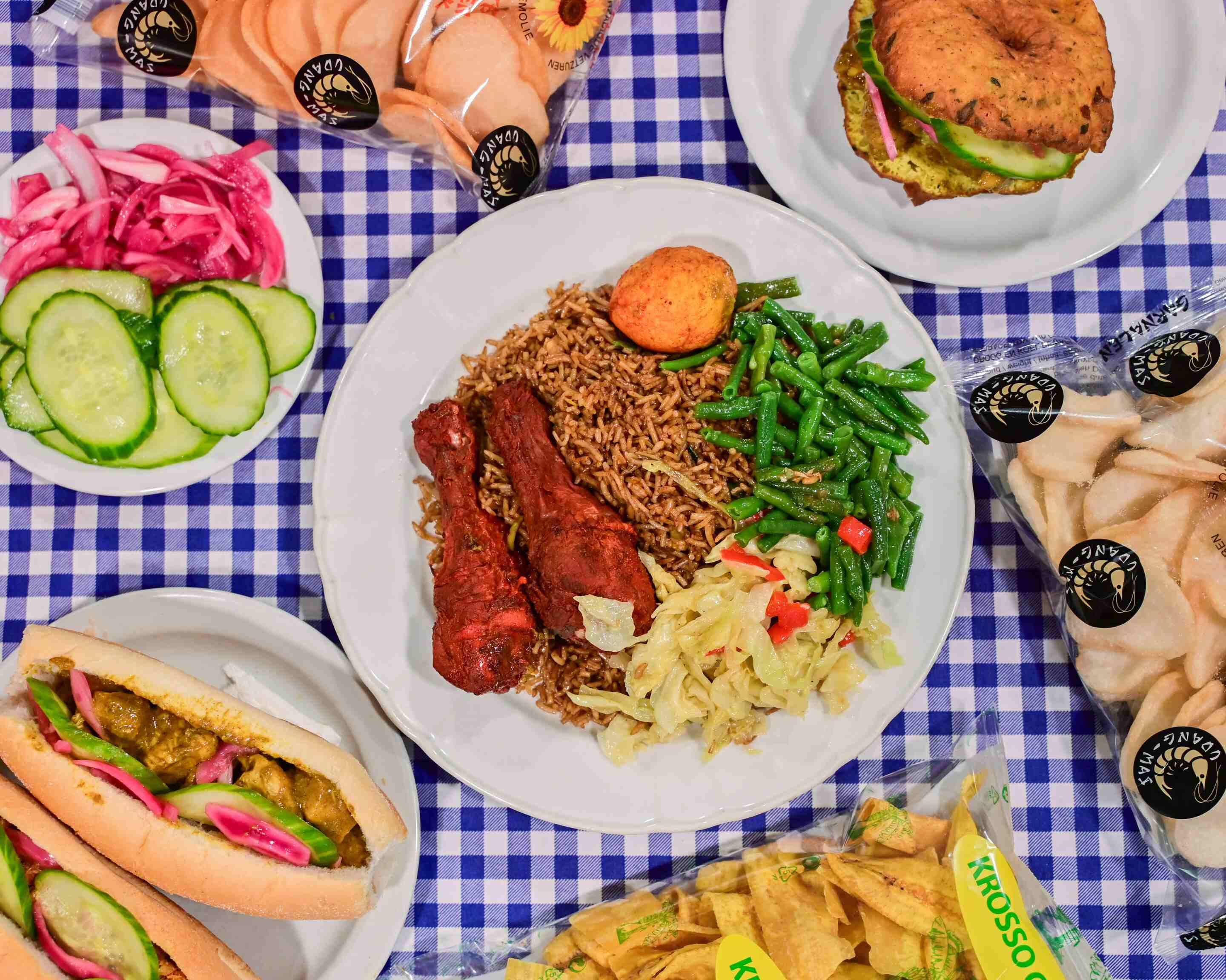 Bestellen bij Roti Huis in Leiden | Menu en prijzen | Uber Eats