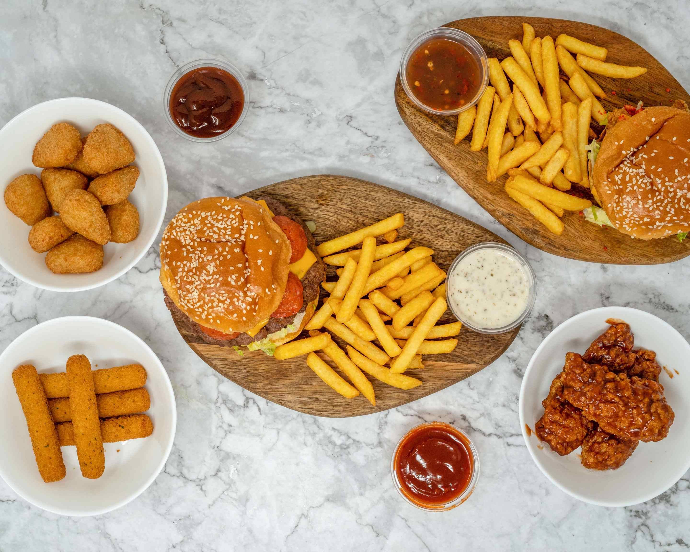Burger Bistro Menu - Takeaway in Leeds | Delivery menu & prices | Uber Eats