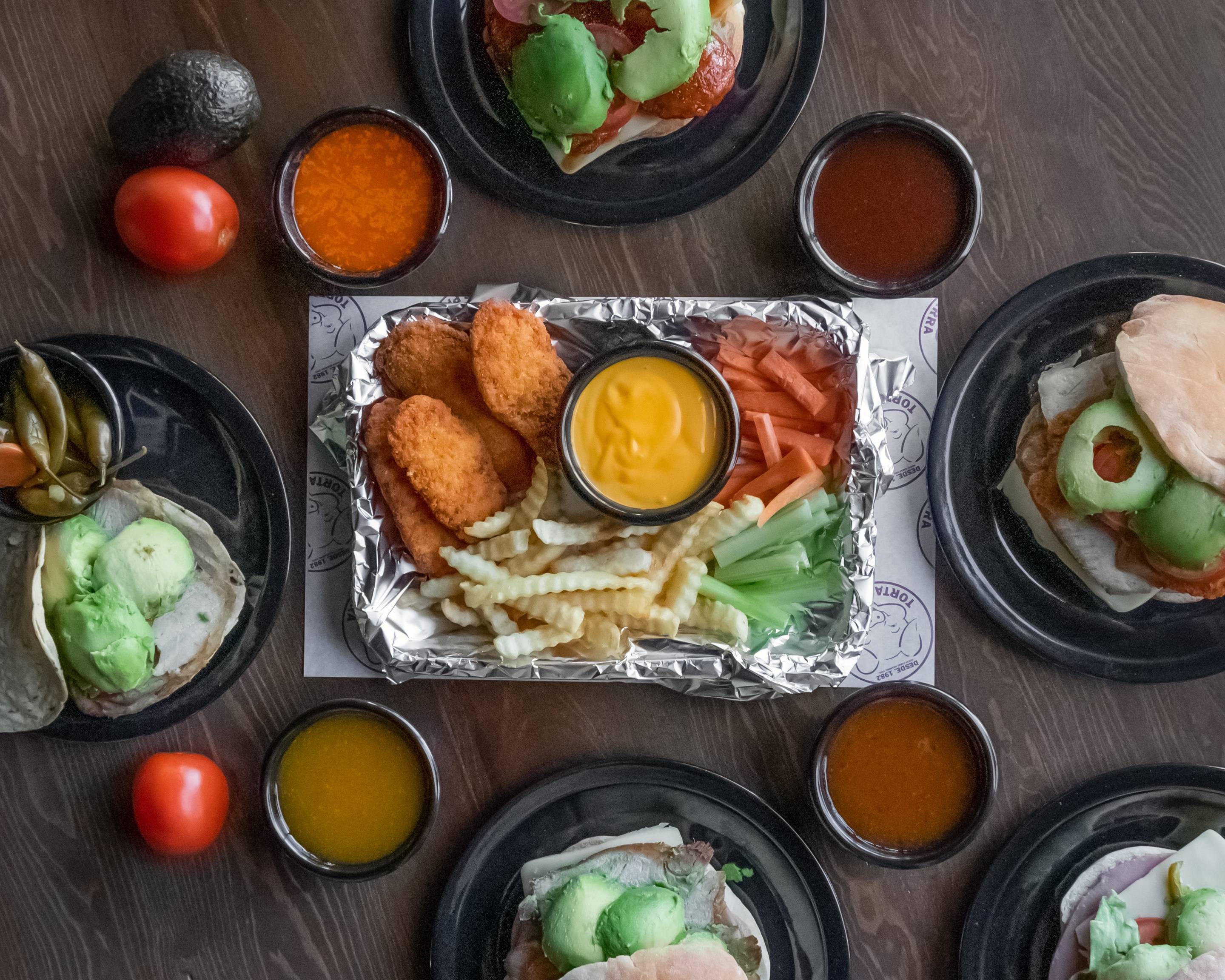 Tortas Parra las Torres Menú y Precios - Pide a Domicilio en Juárez ...
