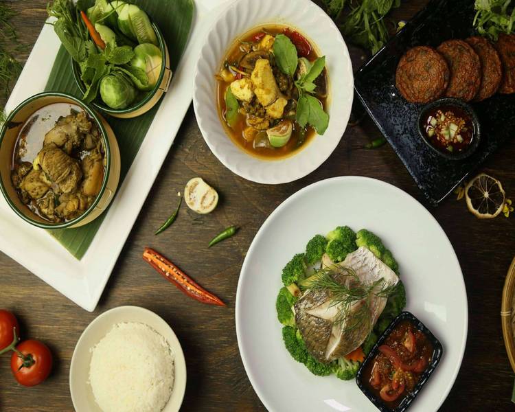 Order Thanon Khao San | Menu & Prices | Sydney Delivery | Uber Eats