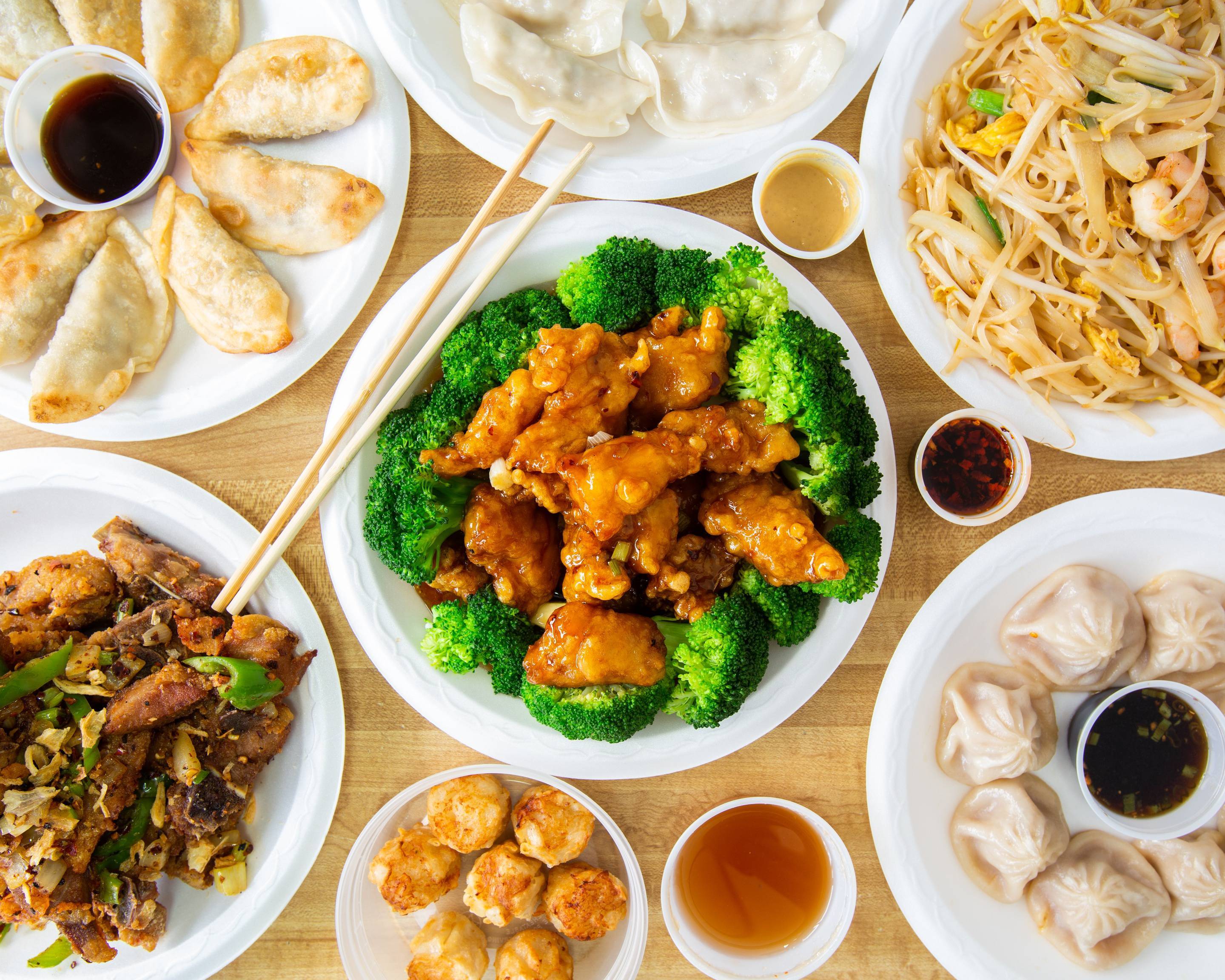 Order Dragon Chef Menu Delivery in Waltham | Dragon Chef Prices | Uber Eats