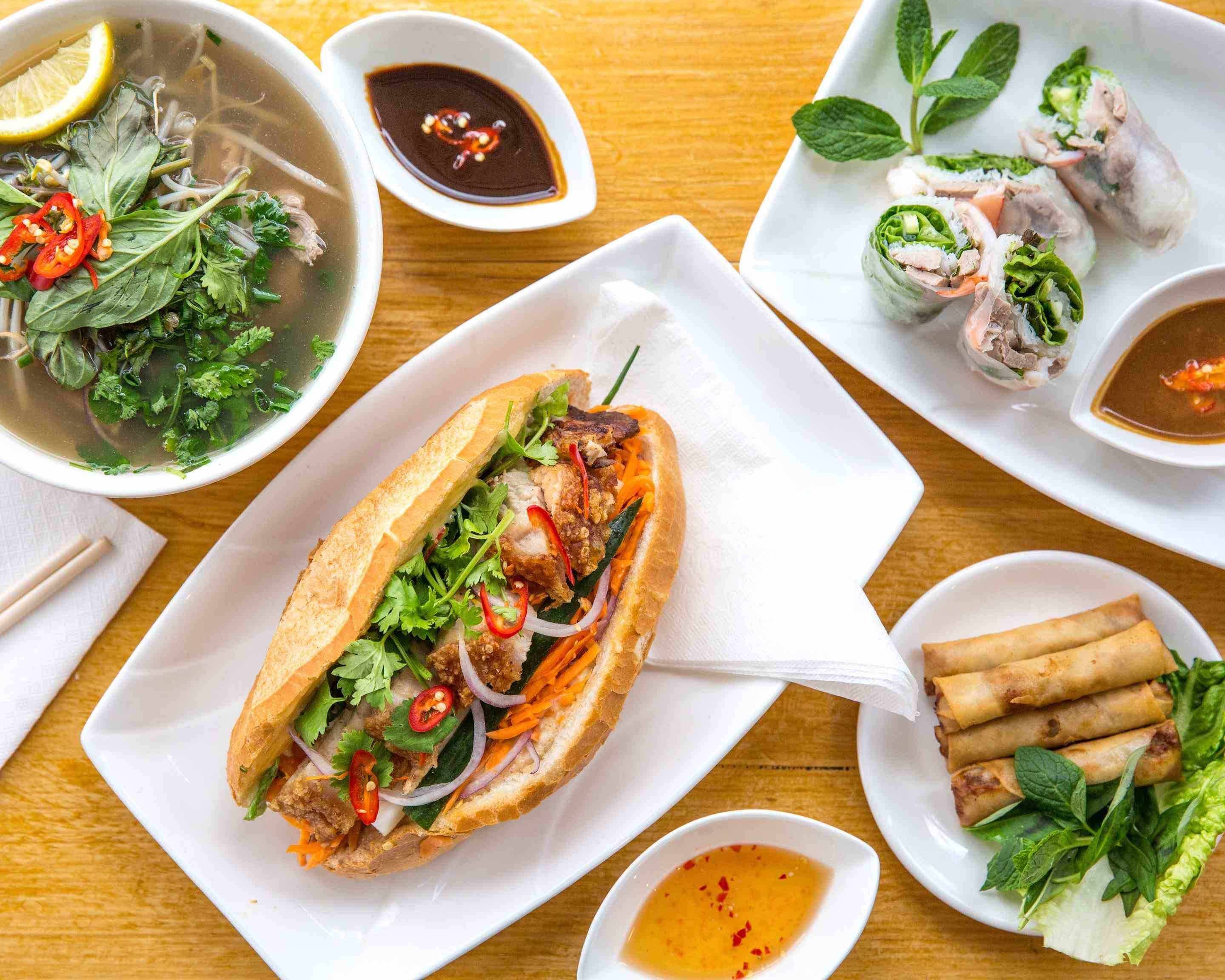 Master Roll Vietnam (Hawthorn) Restaurant Menu - Takeout in Melbourne ...