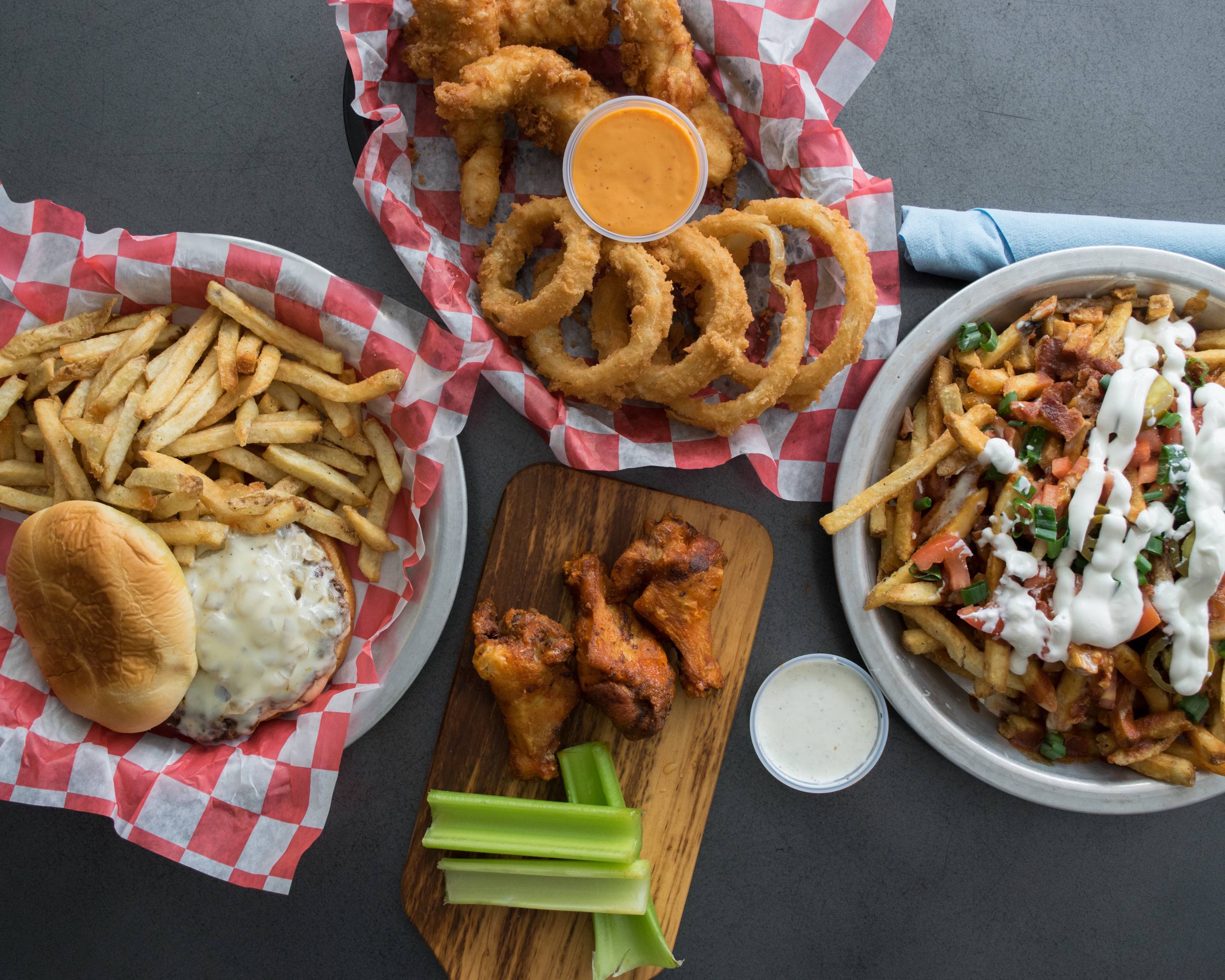 Order Grand Rapids Garage Bar & Grill (Ottawa) - Menu & Prices - Grand Rapids Delivery | Uber Eats