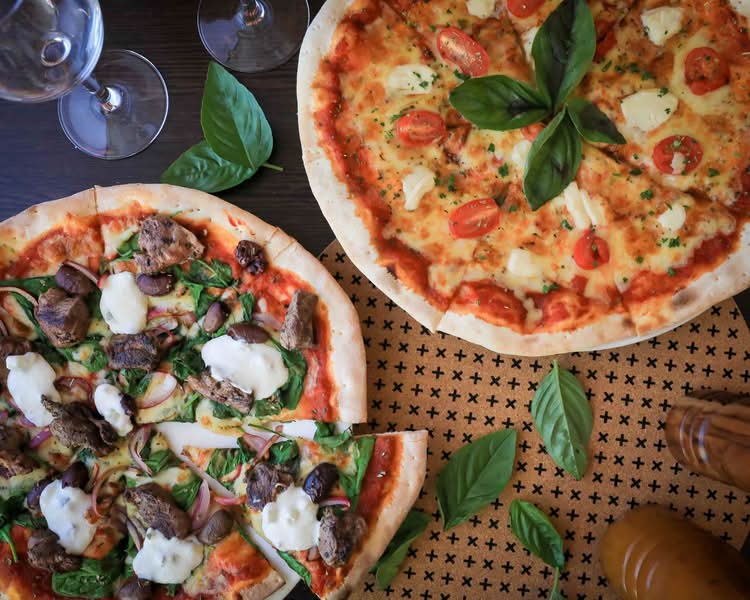 Dora's Pizza Und Grillparadies Delivery | Menu & Prices | Dusseldorf ...