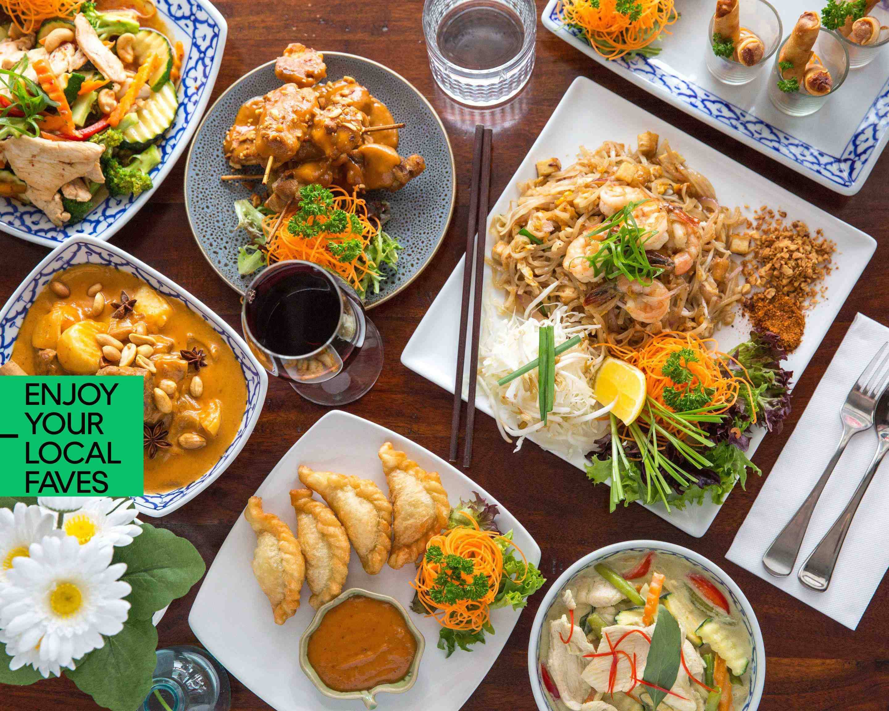 Order Sen Yai Thai Delivery Online | Melbourne | Menu & Prices | Uber Eats