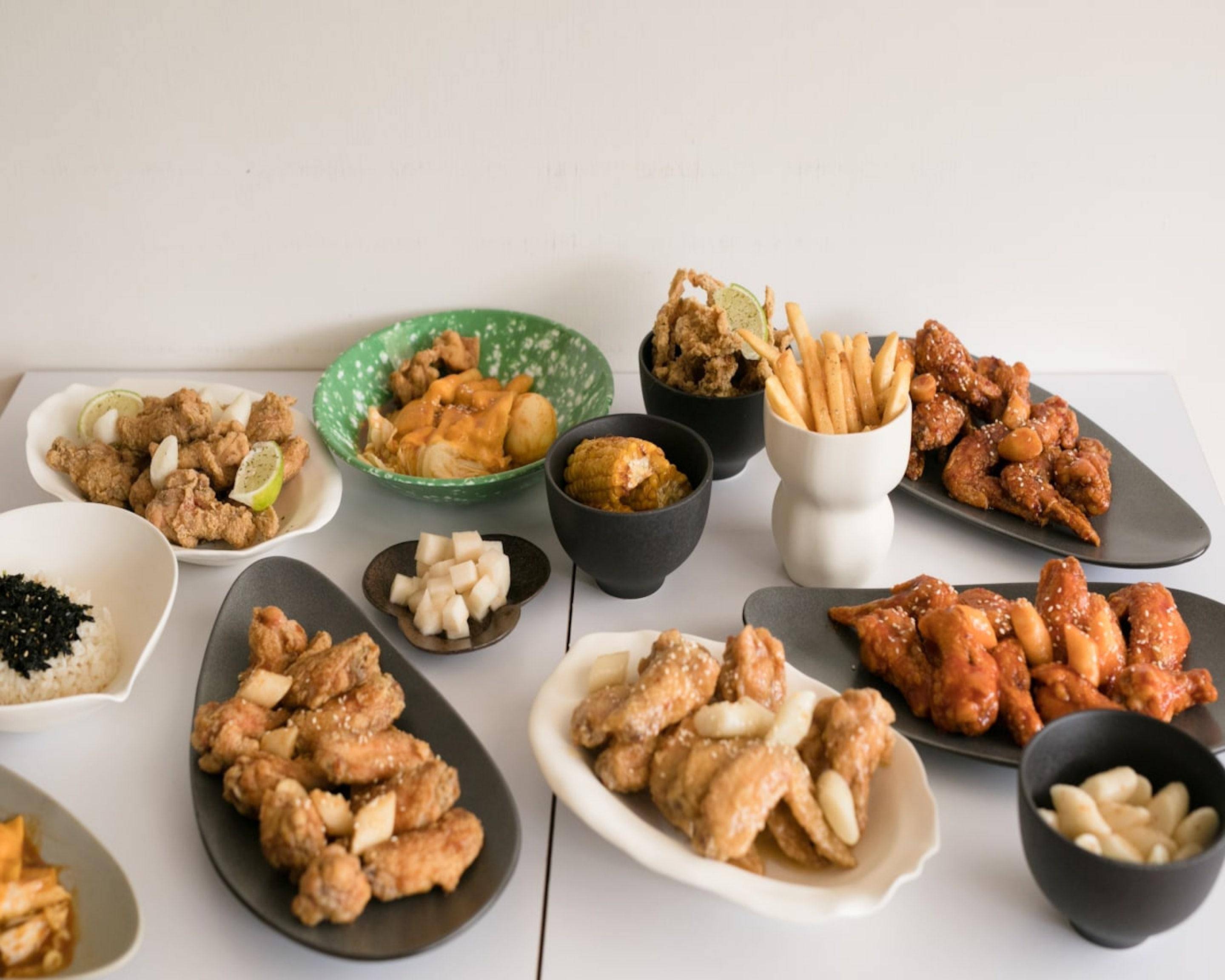 OMO CHICKEN 어머치킨 韓式炸雞菜單與外送 | 竹北 | 菜單與價格 | Uber Eats