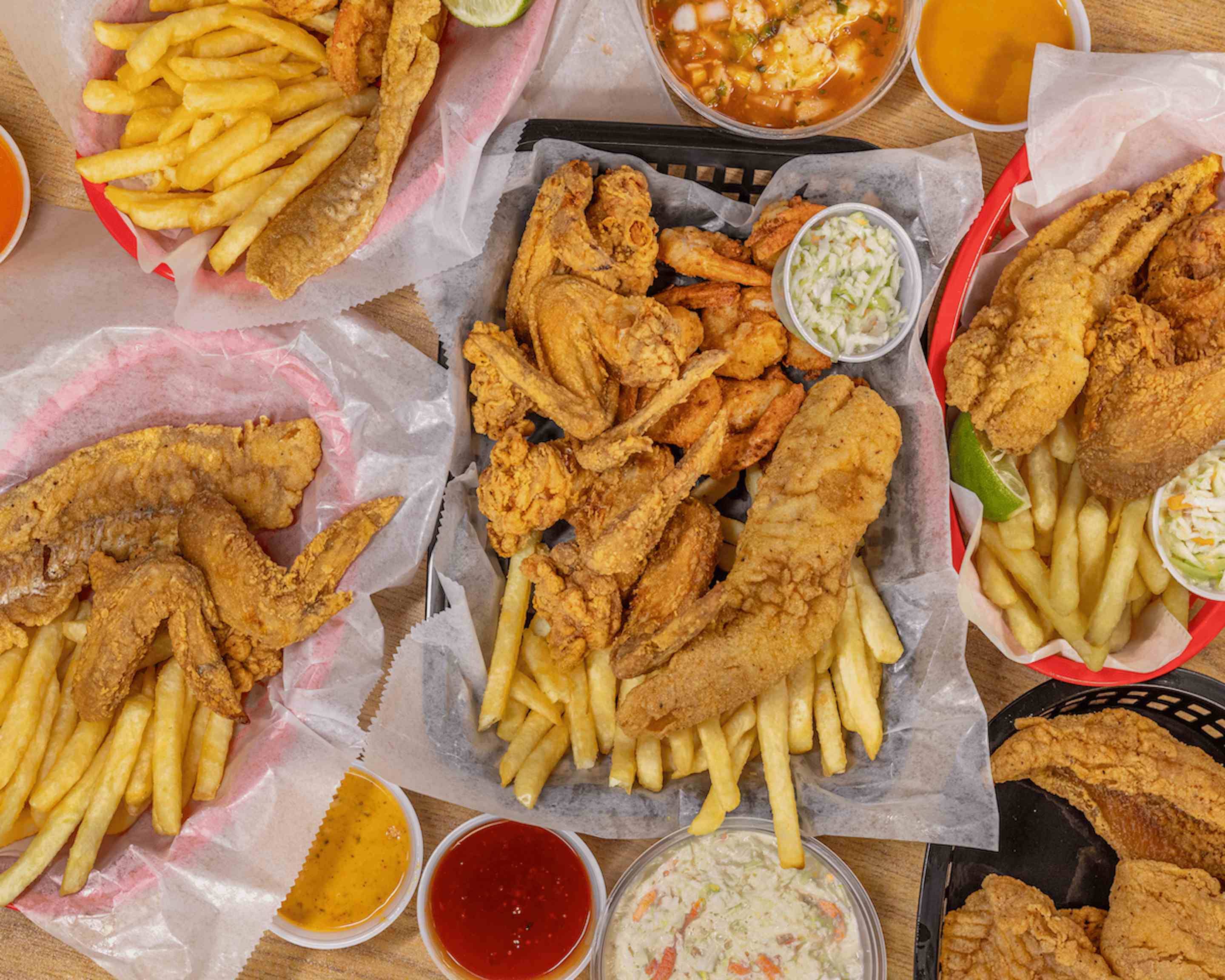 Order Hook's Catch Seafood and Wings (Atlanta) - Menu & Prices ...