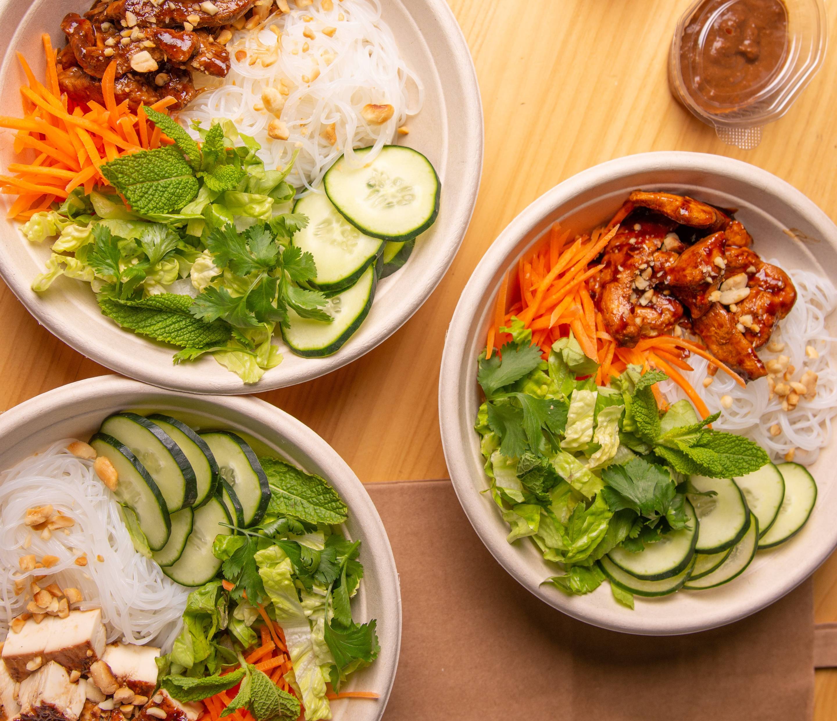 Bo Bowl Menú a Domicilio【Menú y Precios】Barcelona | Uber Eats