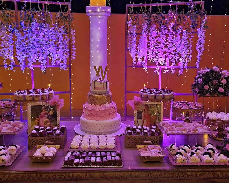 Pastelería Fina Maria Montañez (Merida) Menú y Precios - Pide a ...