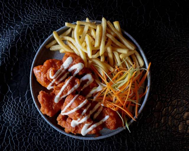 La Santa Kitchen Bar (San Nicolas) Menú y Precios - Pide a Domicilio en ...