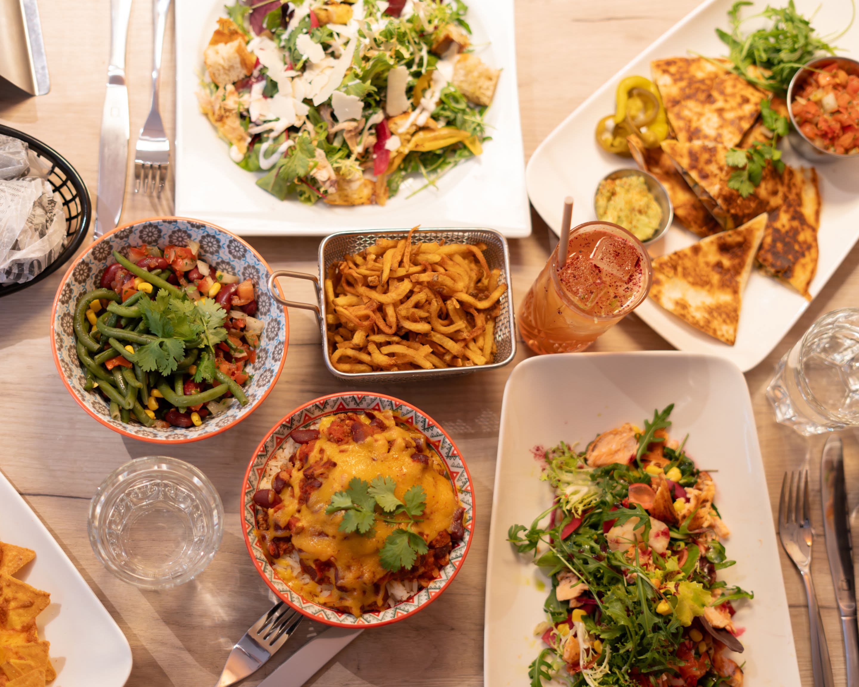 Livraison du menu Uncle Chuck à Saint-Malo - 【Menu et prix】 | Uber Eats
